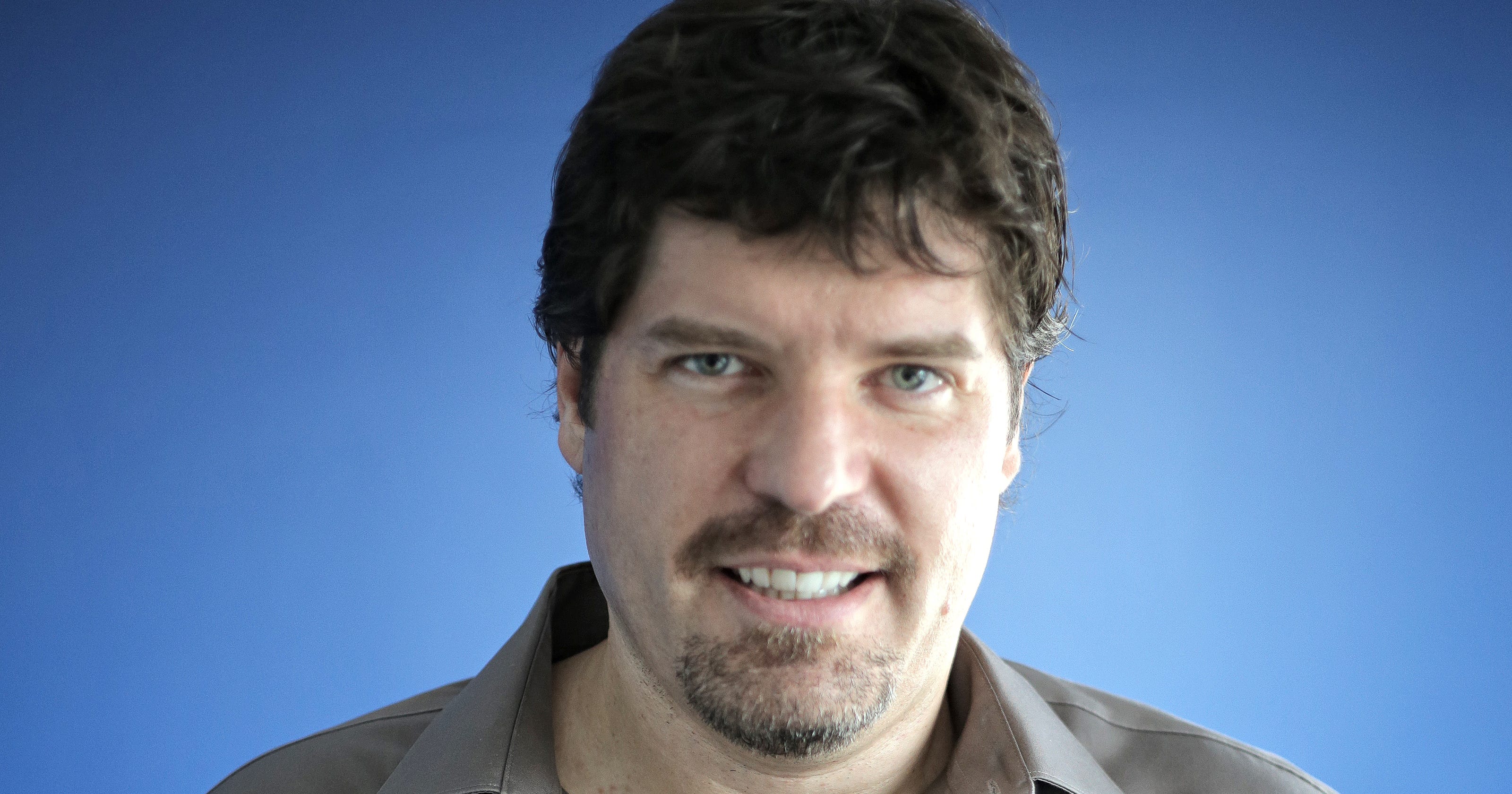 Mash it app: Make your own music from top hits with Zya