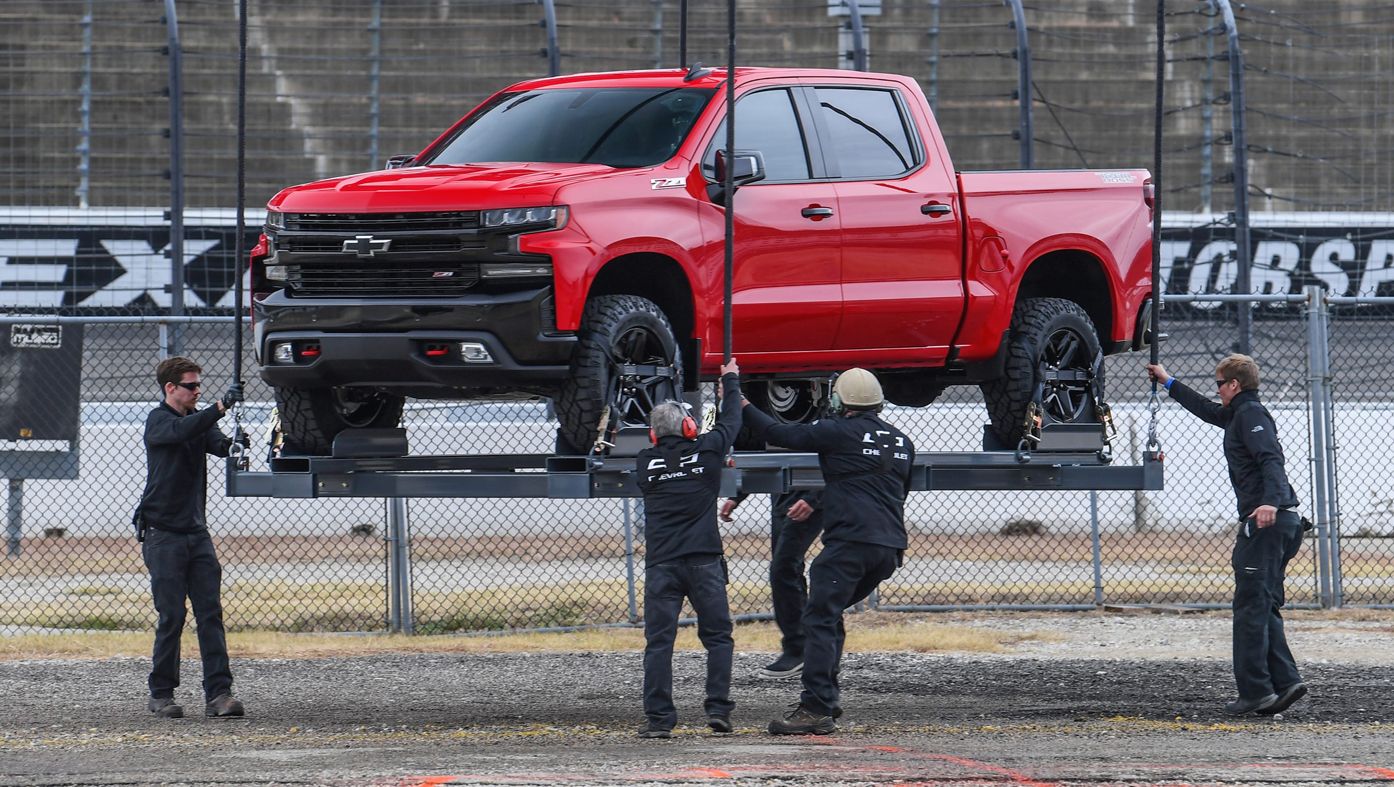 2019 Chevy Silverado RST And Trail Boss Regular Cabs Too Cool For ...