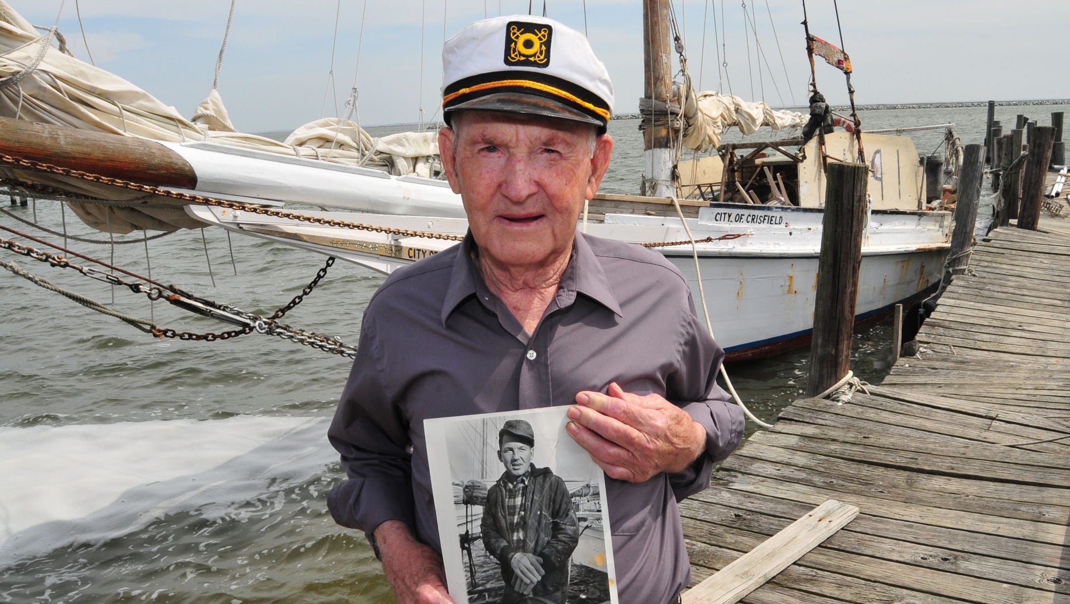 Legendary skipjack captain Art Daniels dies at 95