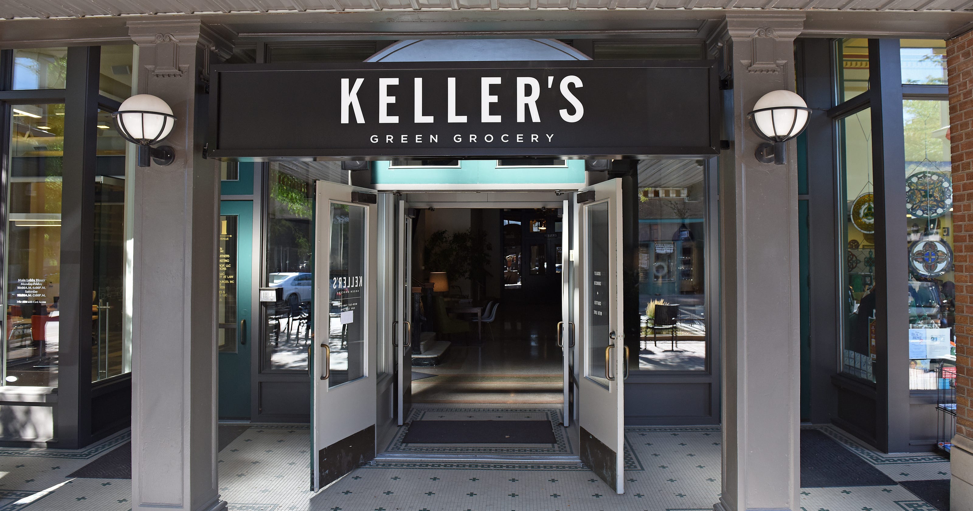Downtown grocery store Keller's Green Grocery closing after a year