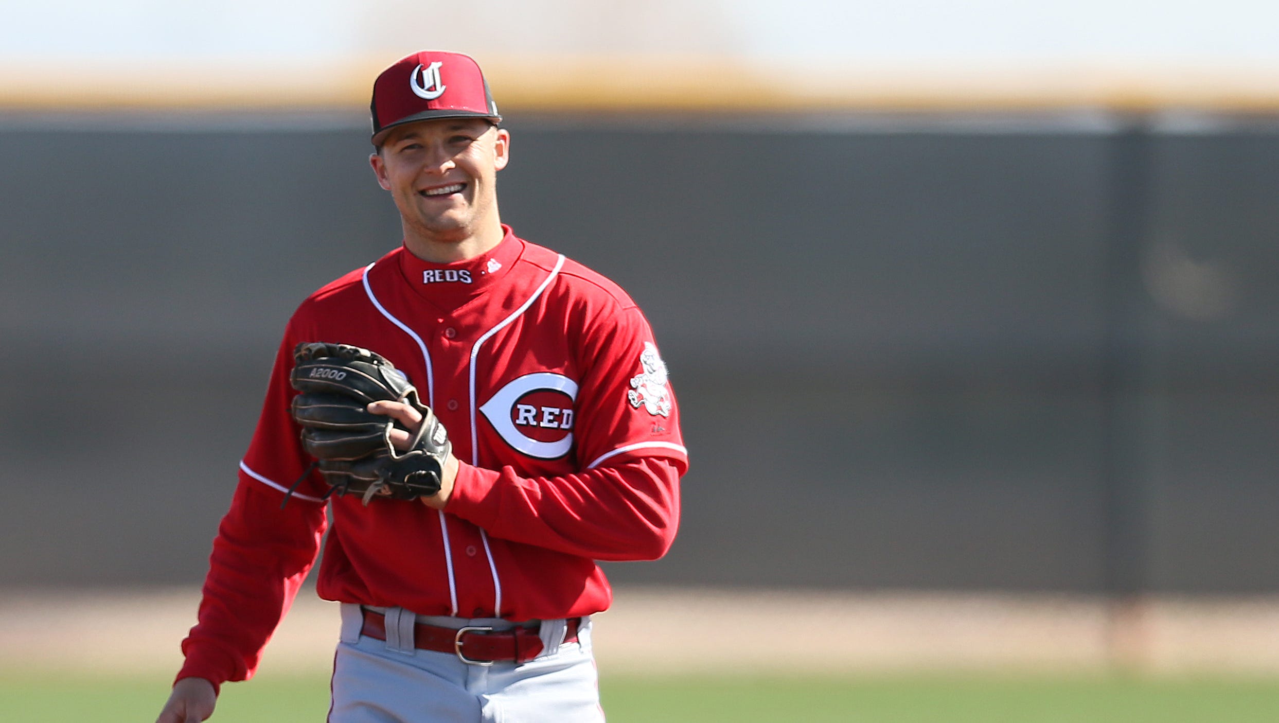 Cincinnati Reds prospect Nick Senzel at shortstop in spring training