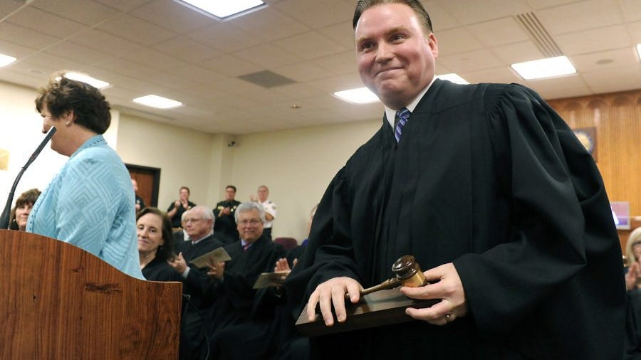 8 apply to be next St. Lucie County judge