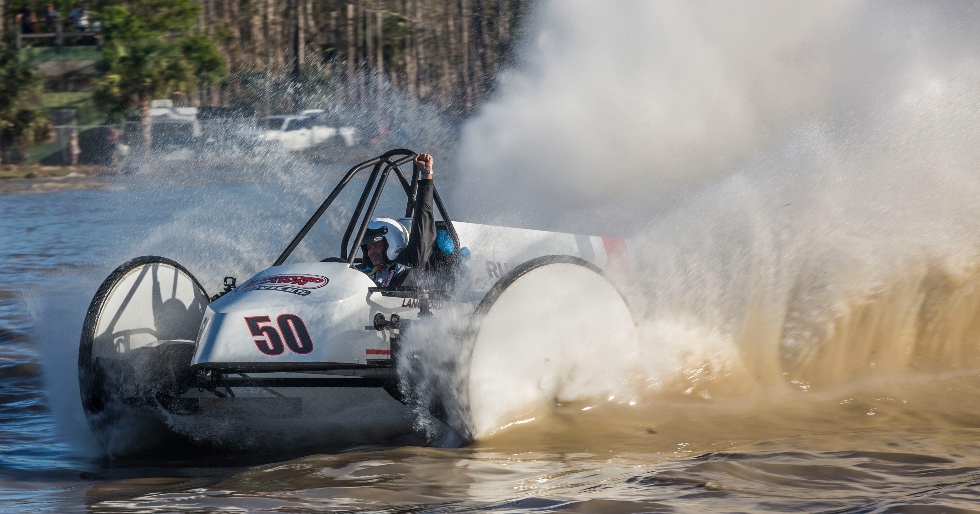 2018 Bud Cup championship will be decided at Swamp Buggy Races