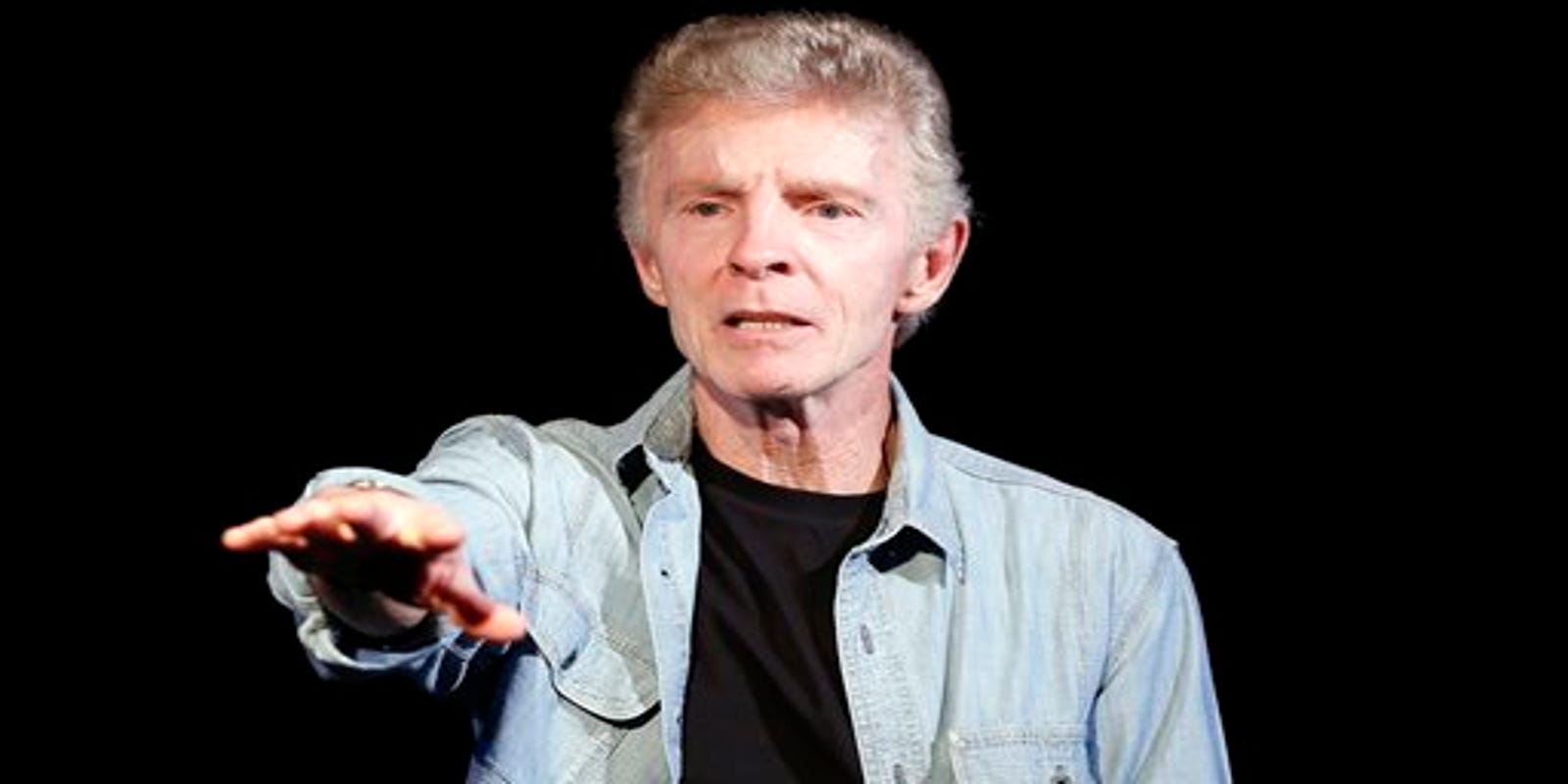 Billy Hayes of 'Midnight Express' turns to stage