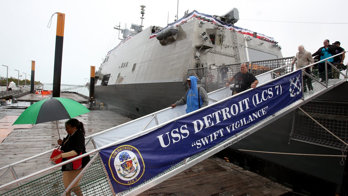Photos: on board the USS Detroit