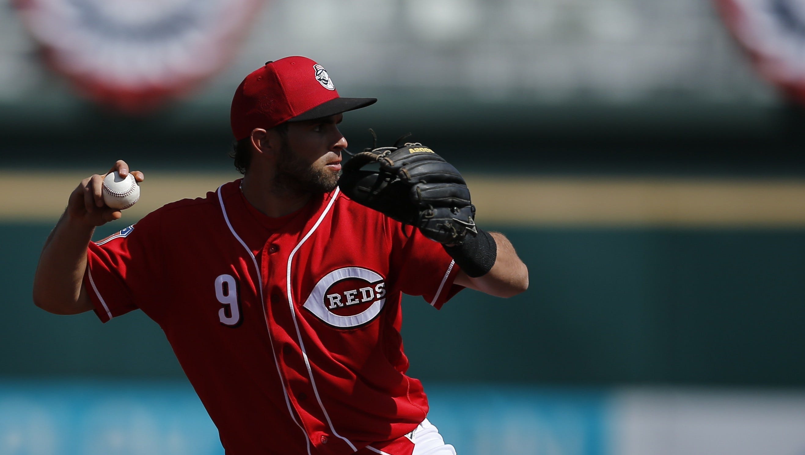 New Reds infielder Jose Peraza used to playing beyond his years