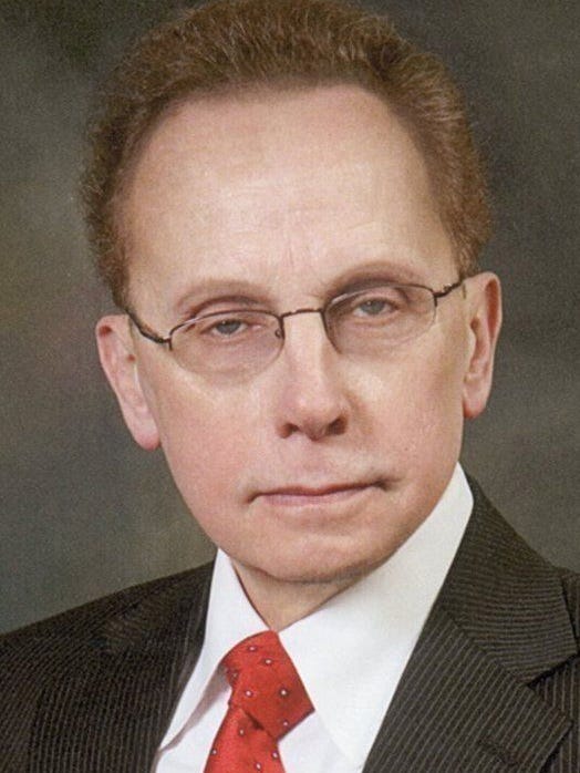 Warren Mayor Jim Fouts faces new scandal involving young assistant
