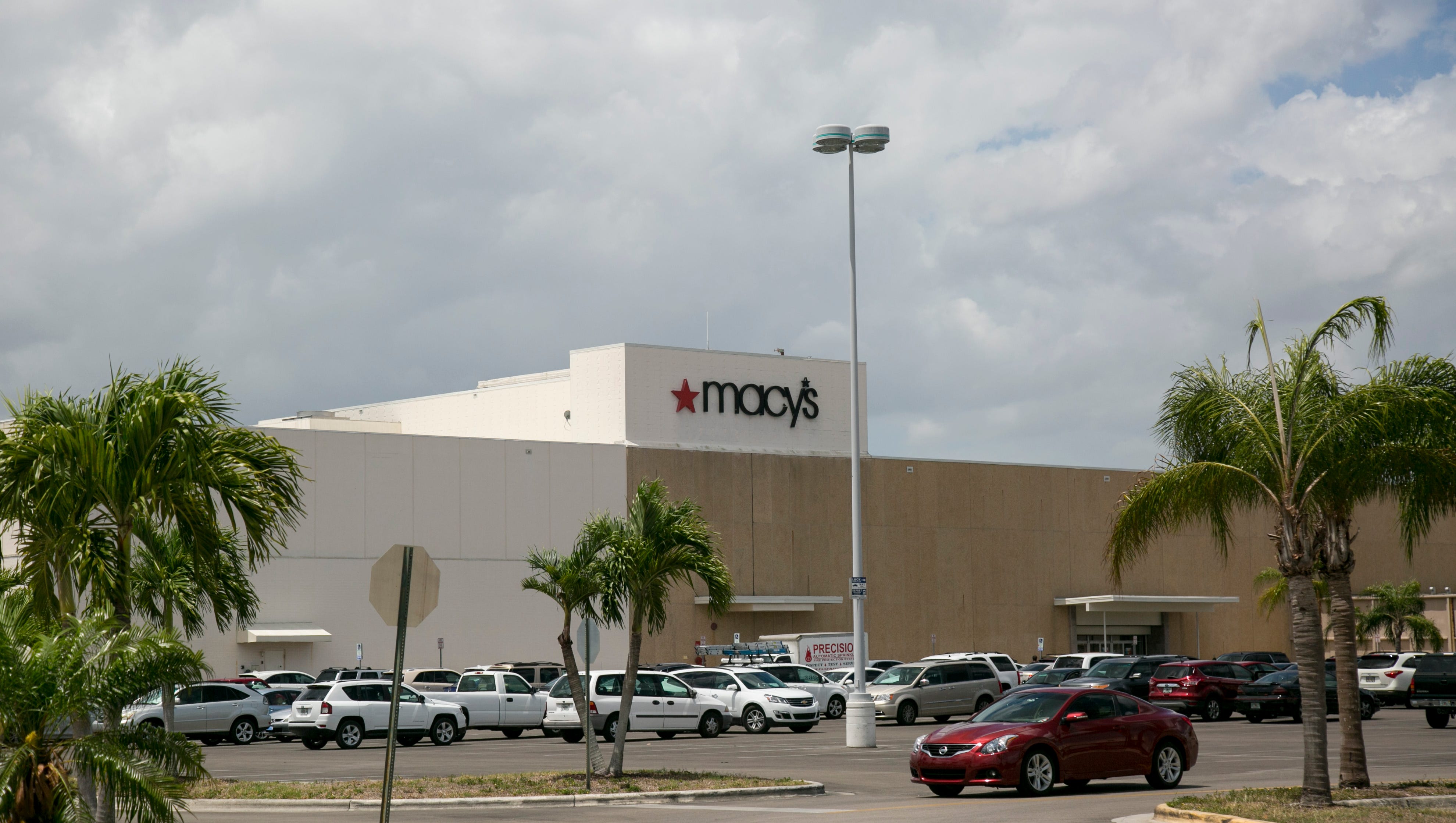 Can $4 million revitalize Edison Mall?