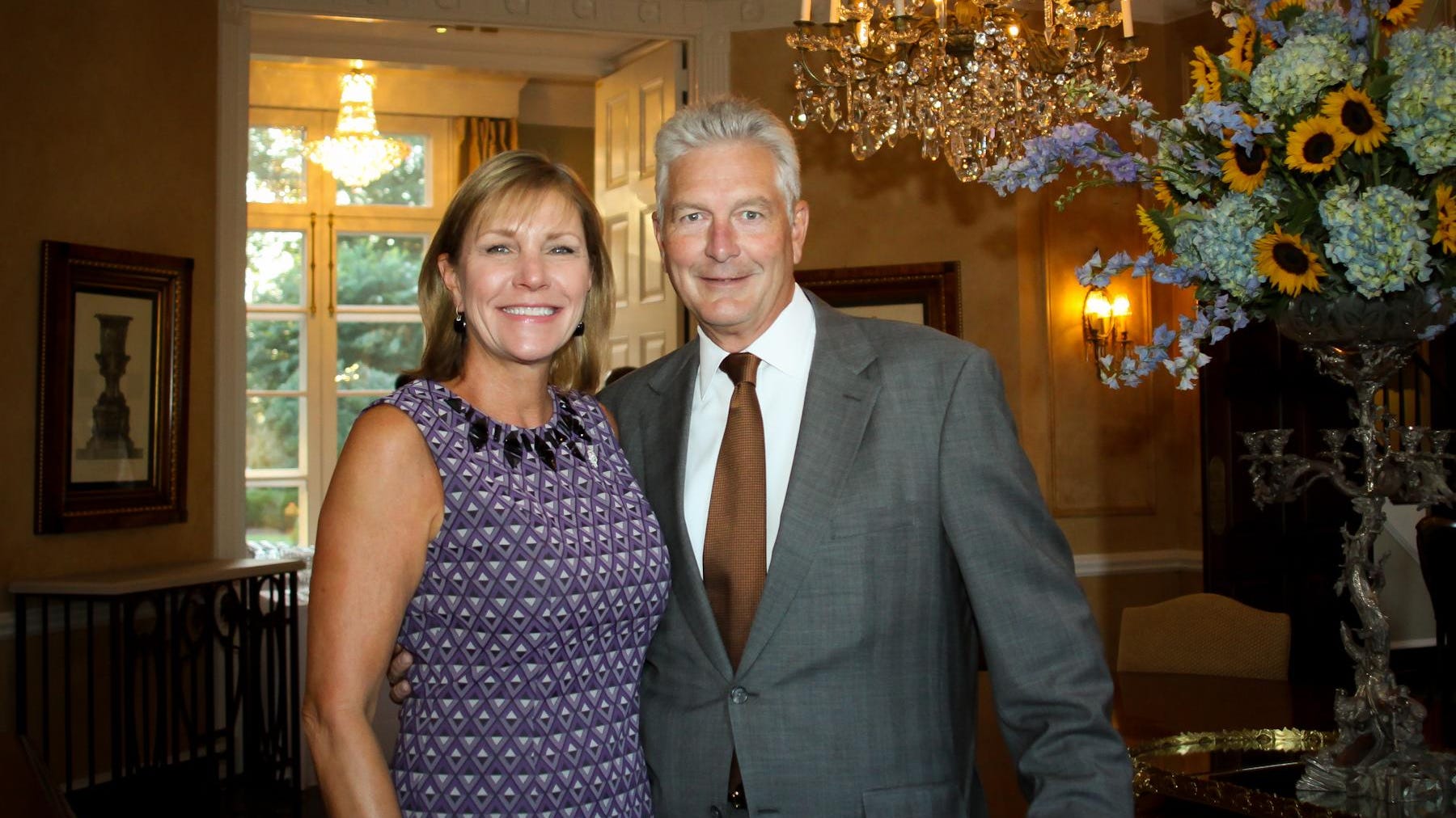 HCA CEO, wife give $10 million for Belmont scholarships