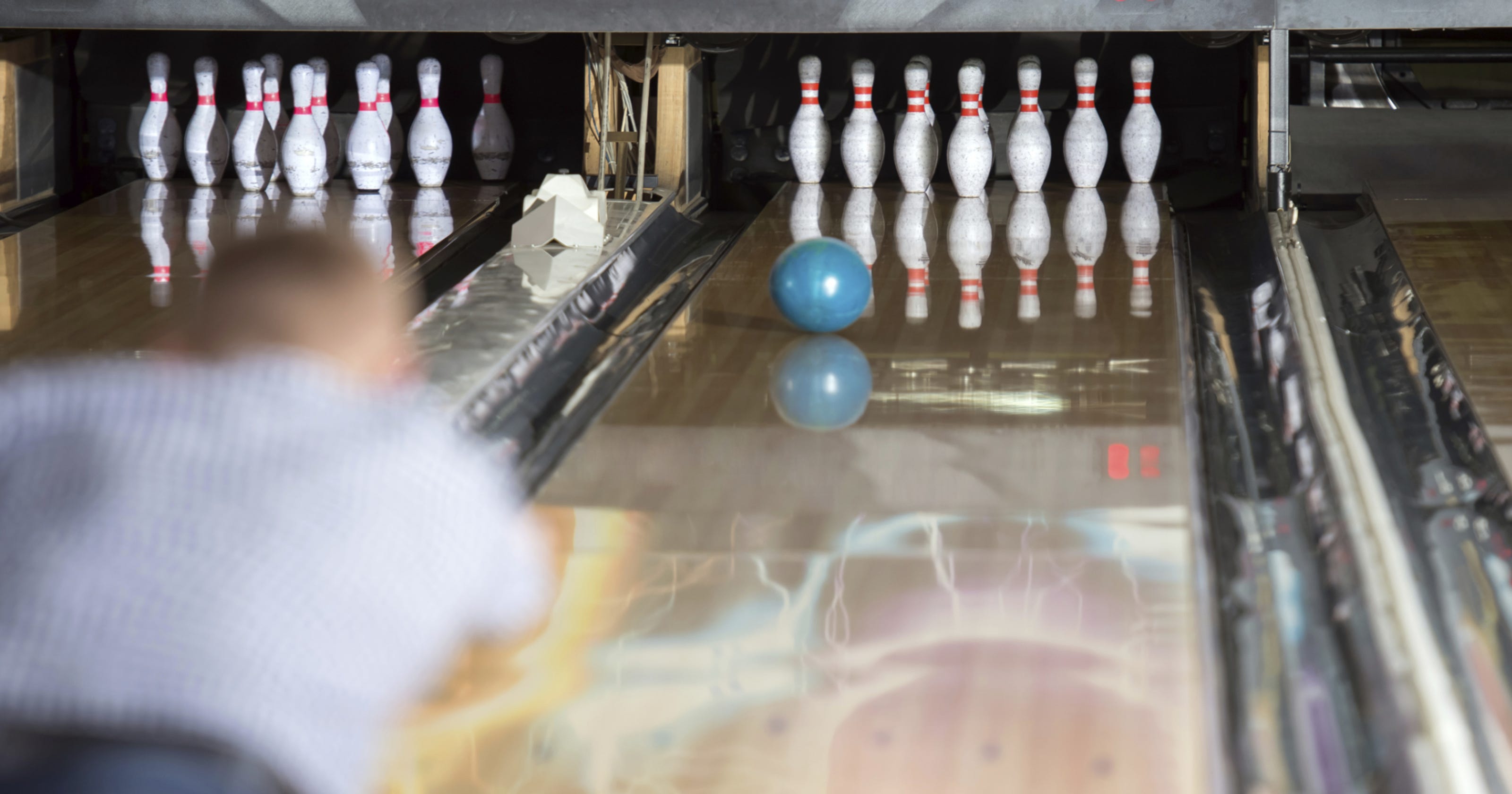 Bowling: Ten pin denies back-to-back perfection