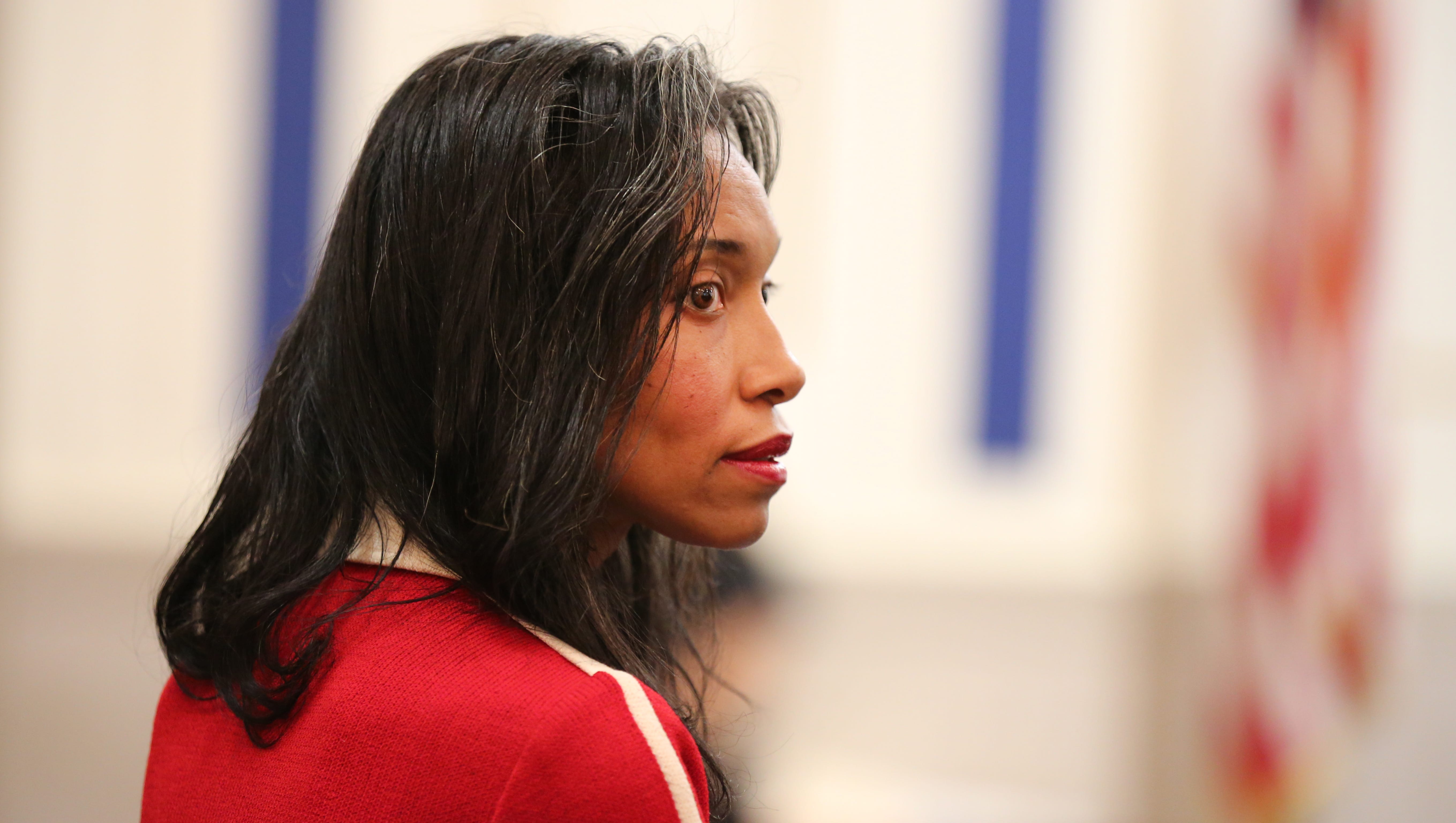 Tracie Hunter to remain free; judge questions stay