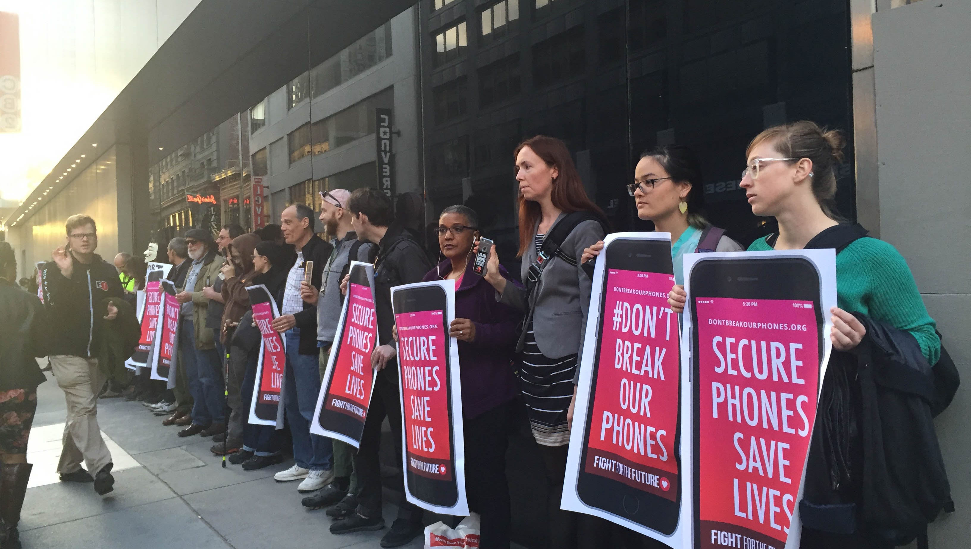 Report: Apple making it harder to hack newer iPhone