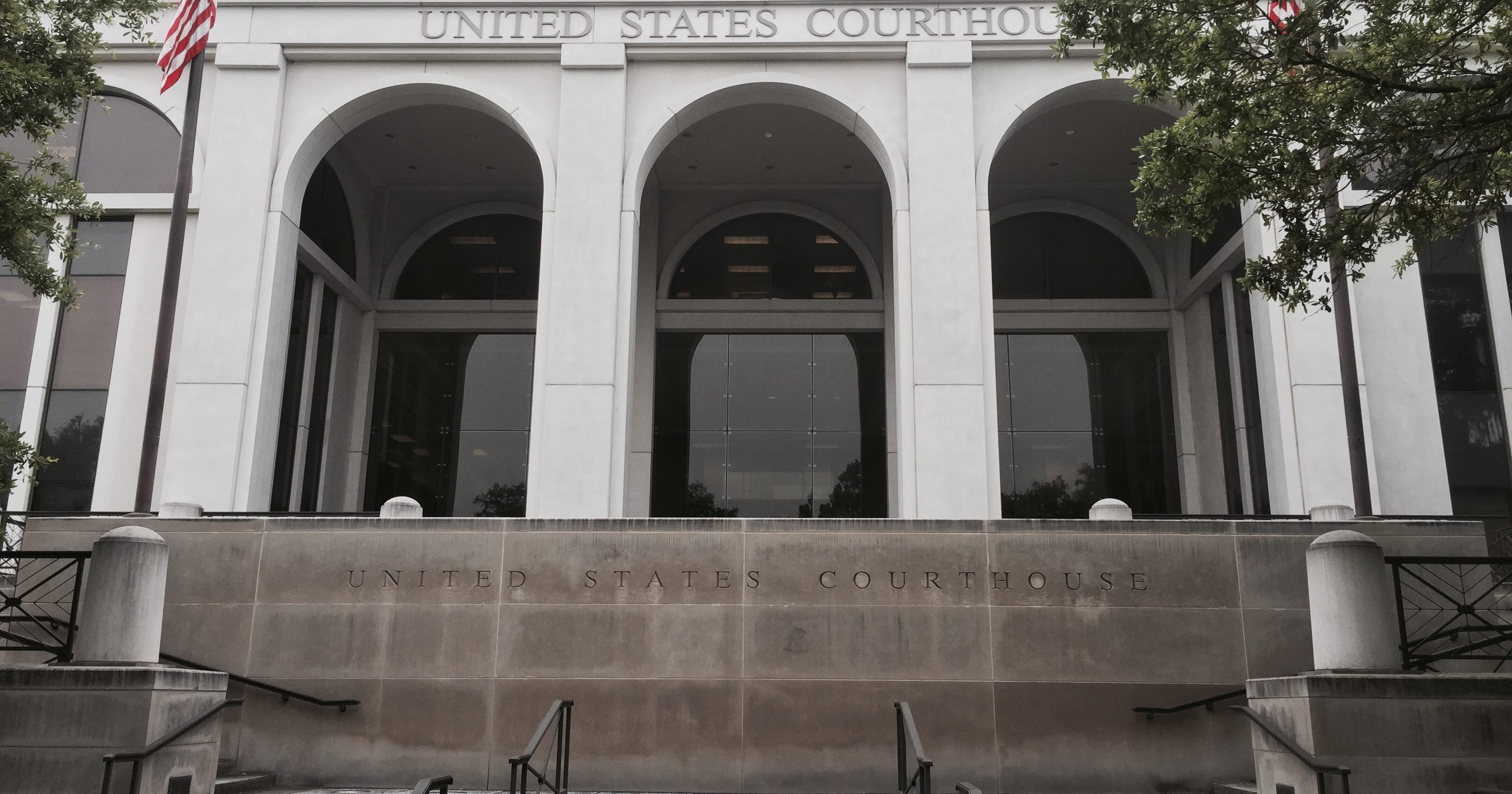 Tallahassee Democrat