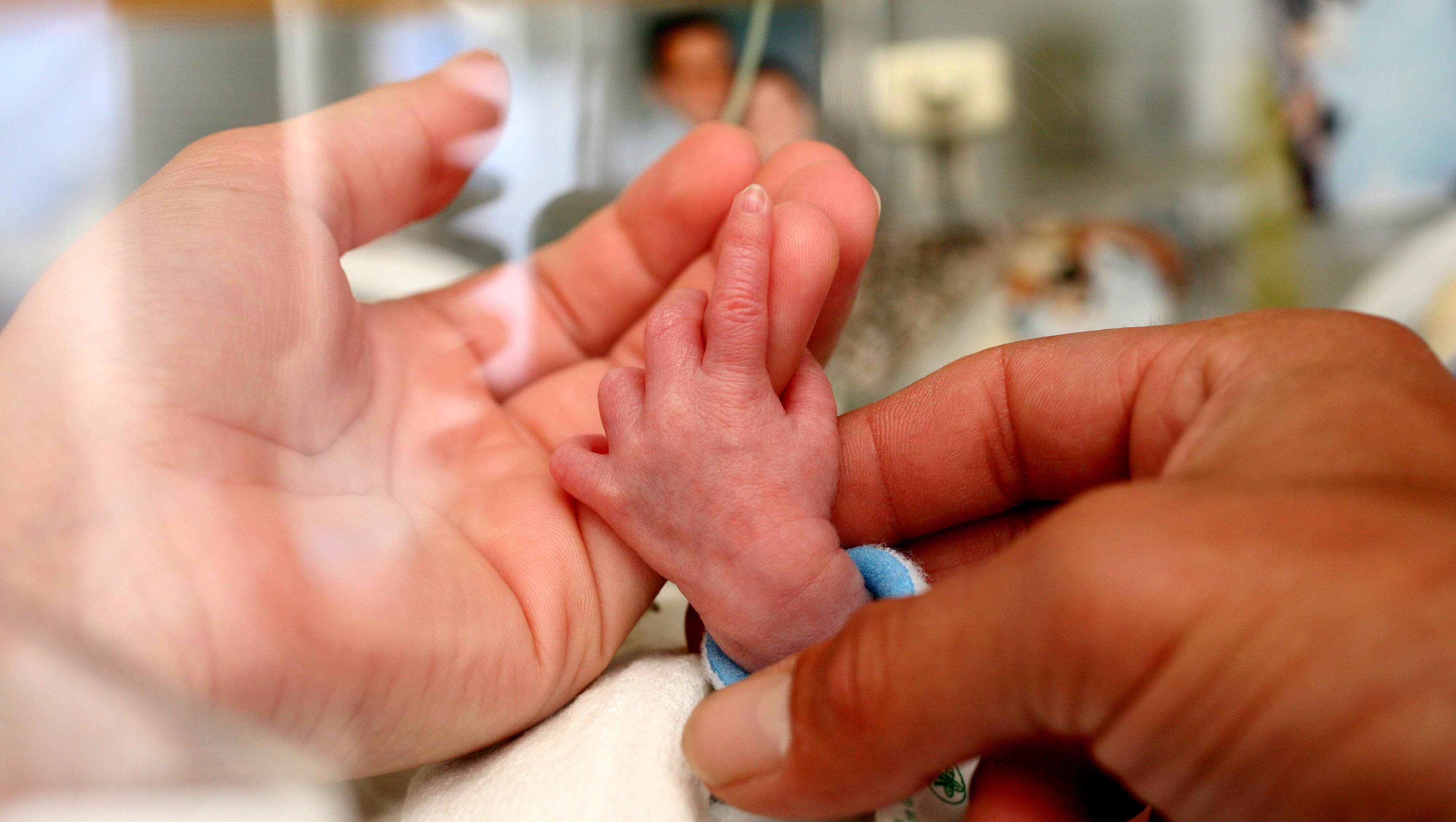 Smallest preemies more likely to survive without complications