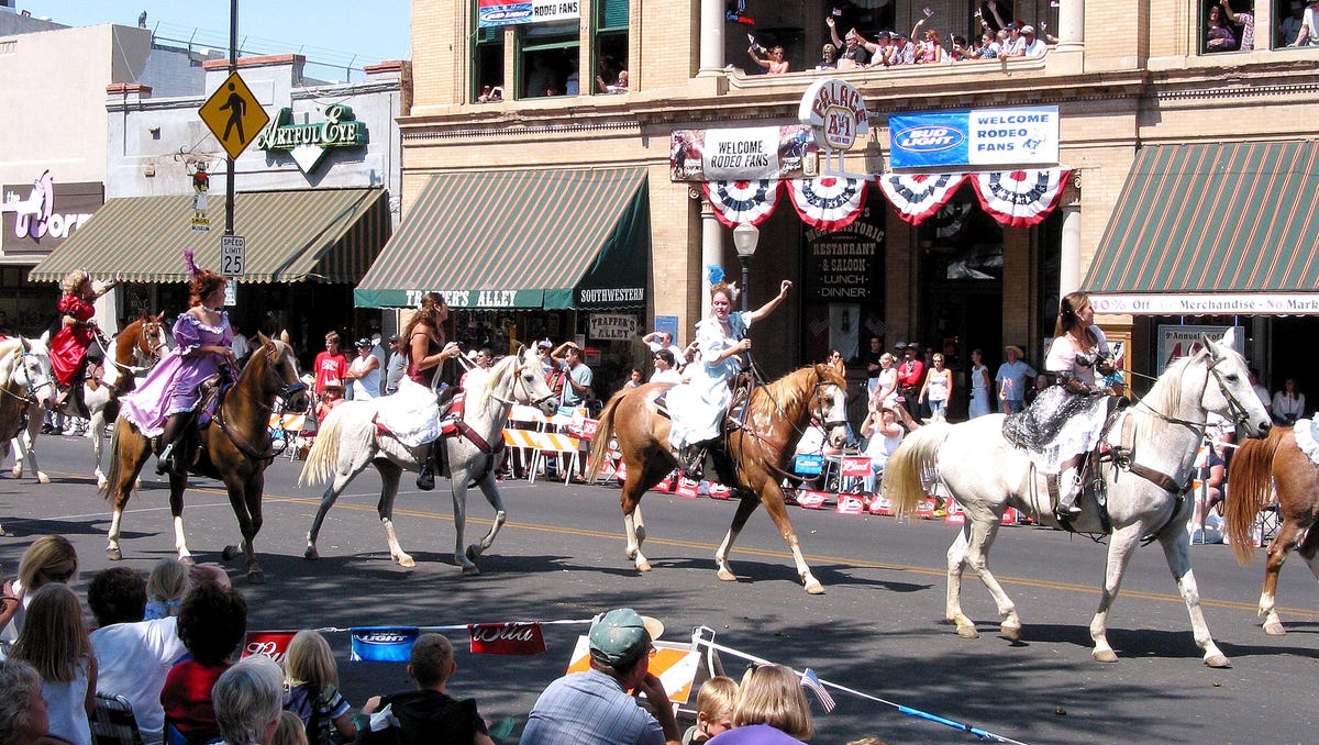 Photos: Fourth of July events around Arizona