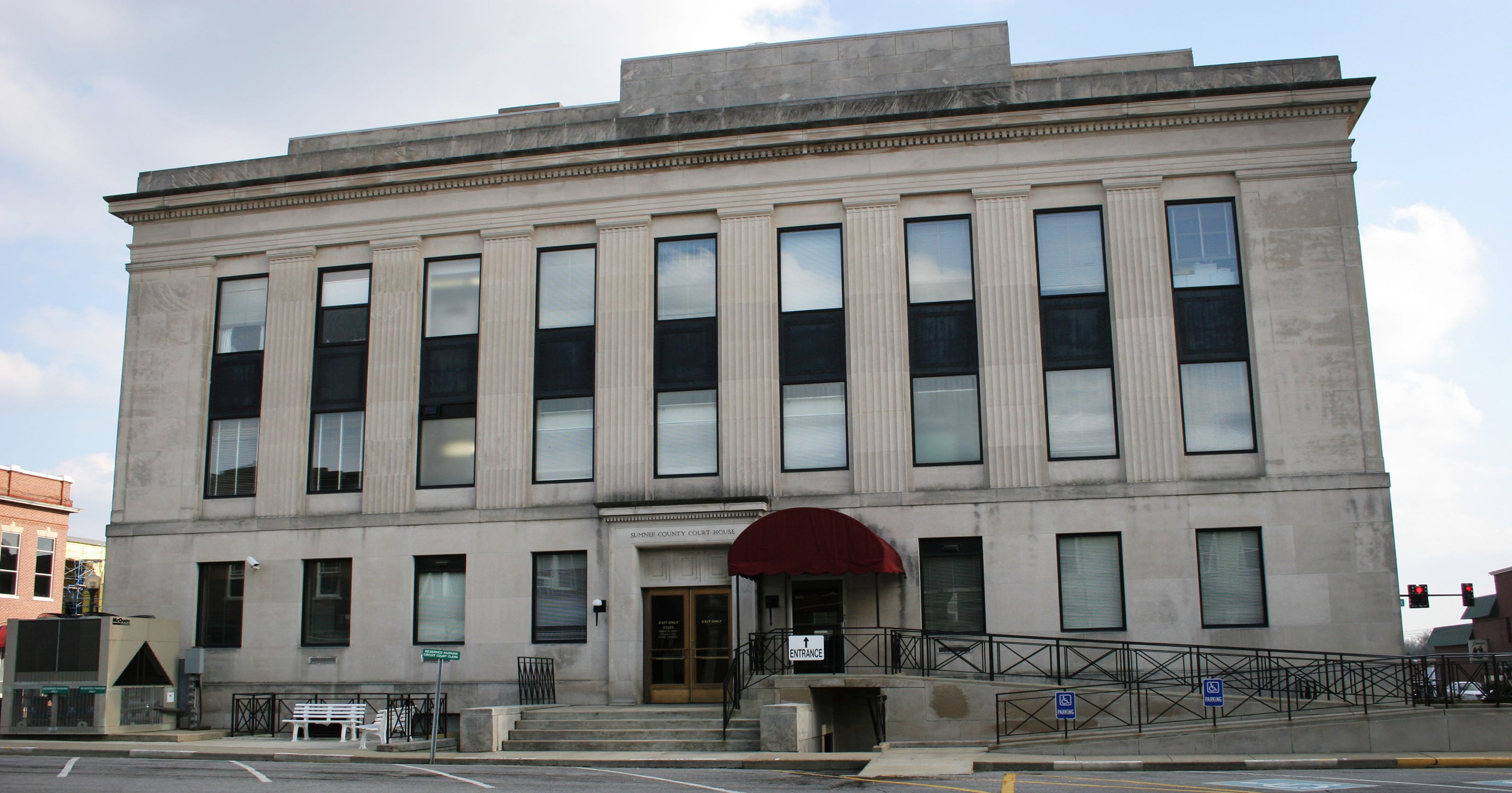 Funds approved for Sumner courthouse asbestos cleanup