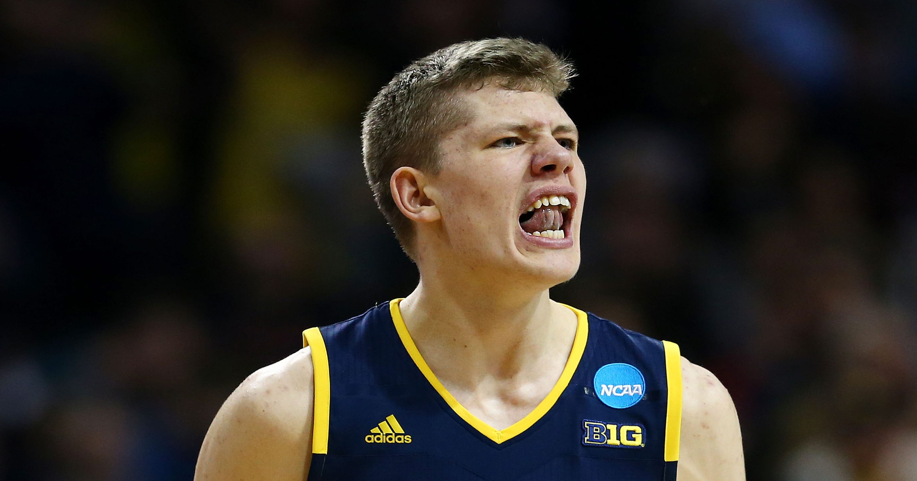 Michigan basketball center Moe Wagner puts on weight