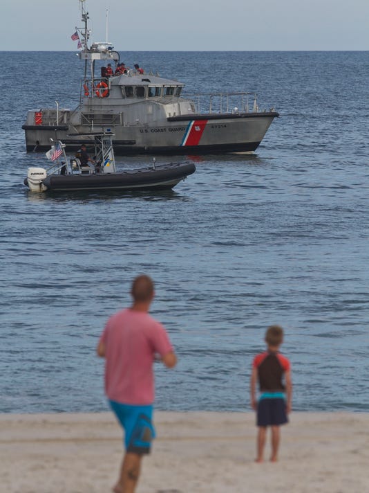 Coast Guard rescues 3 from Raritan Bay
