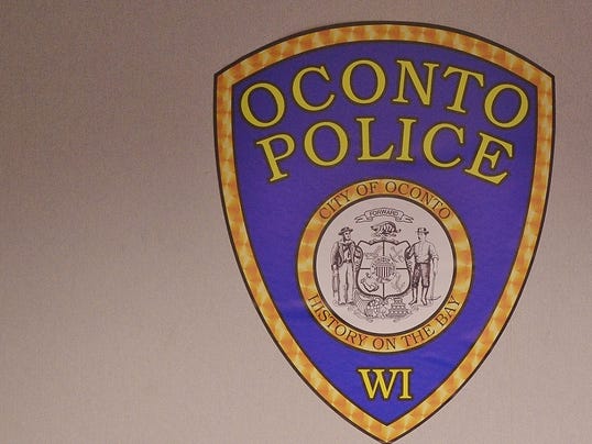 Woman rescued from house fire just before explosion by Oconto officer
