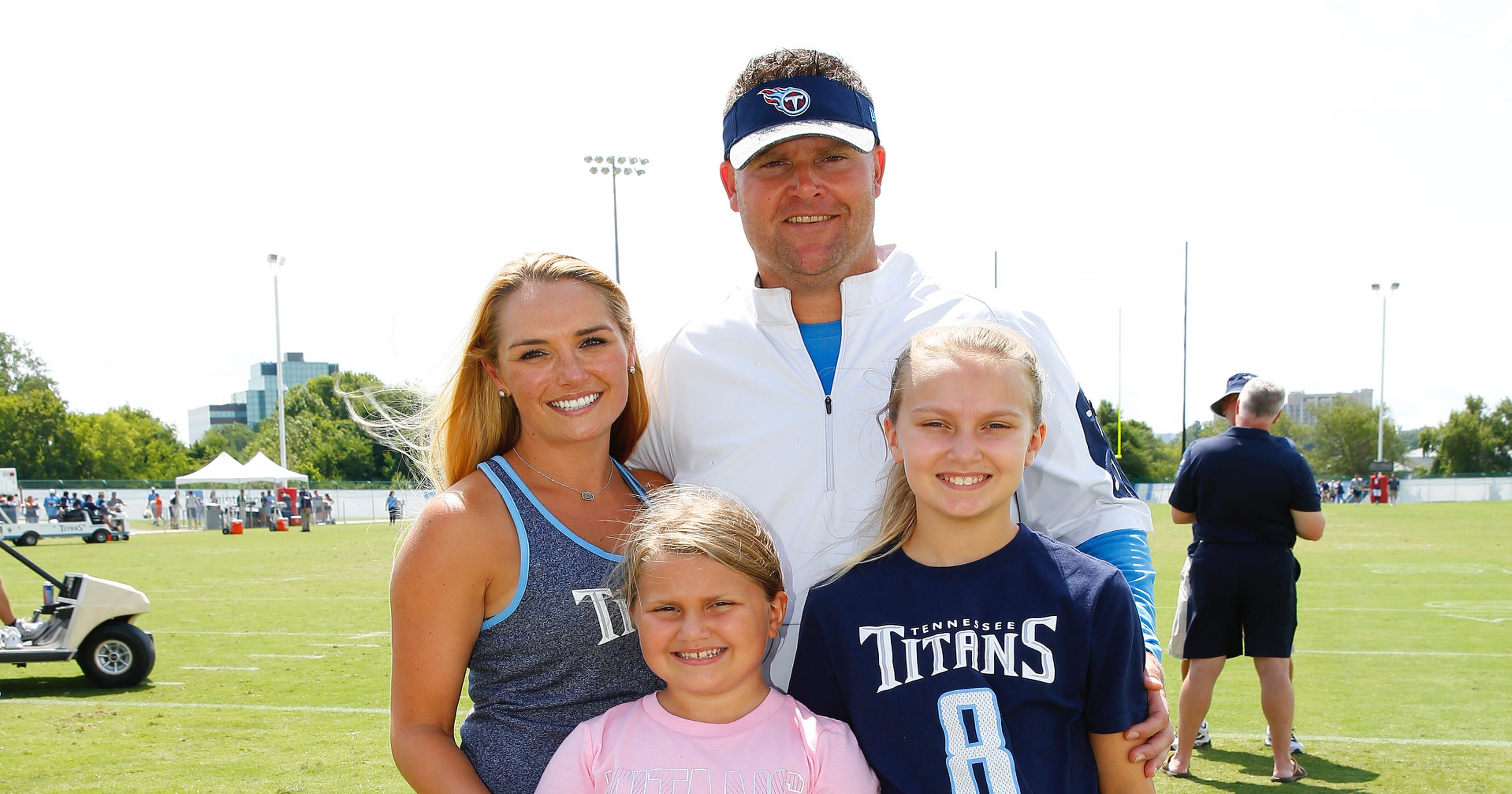 Titans GM Jon Robinson fights bigger battle with diabetes at home