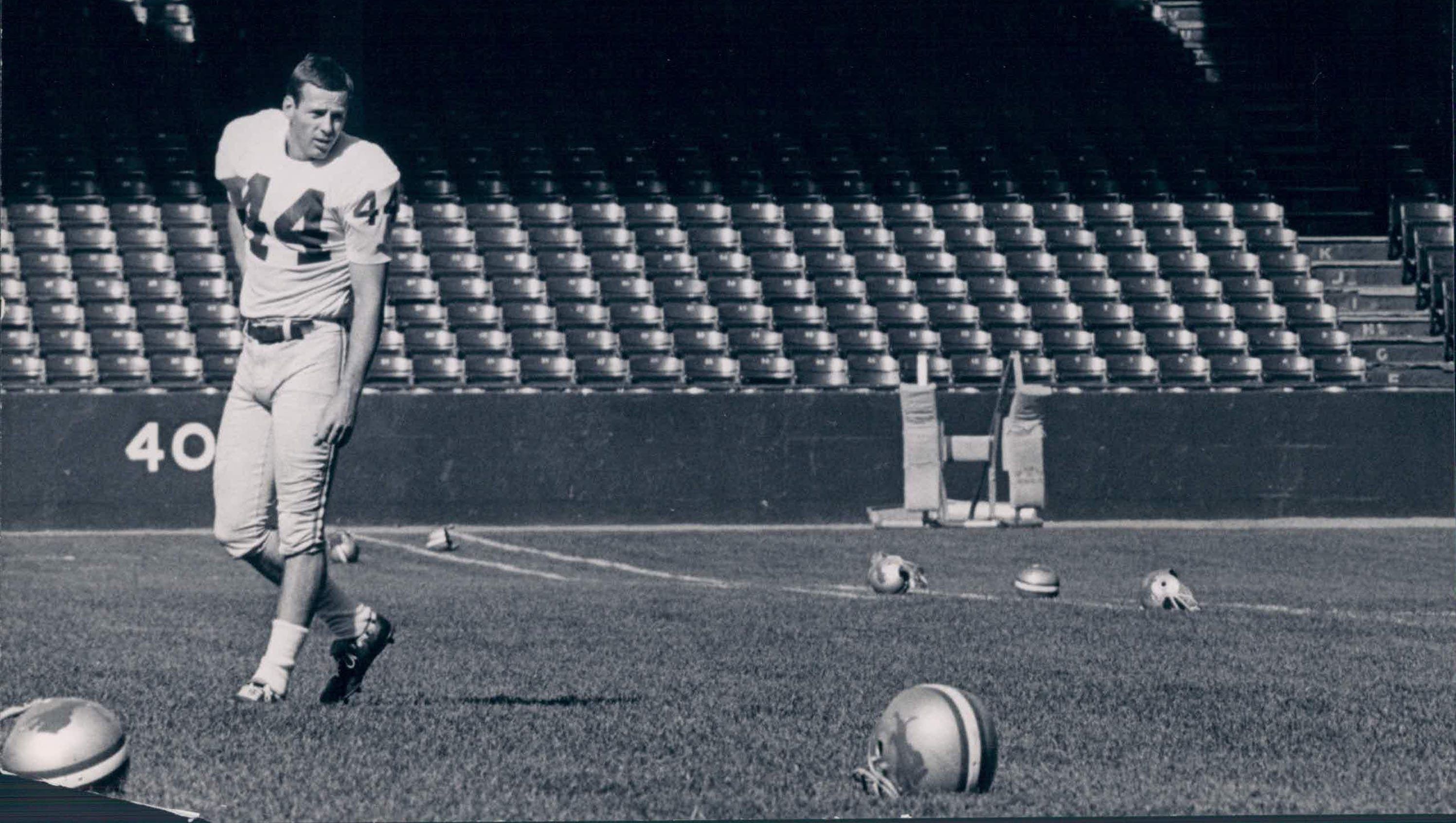 Meet all 22 Detroit Lions in the Pro Football Hall of Fame