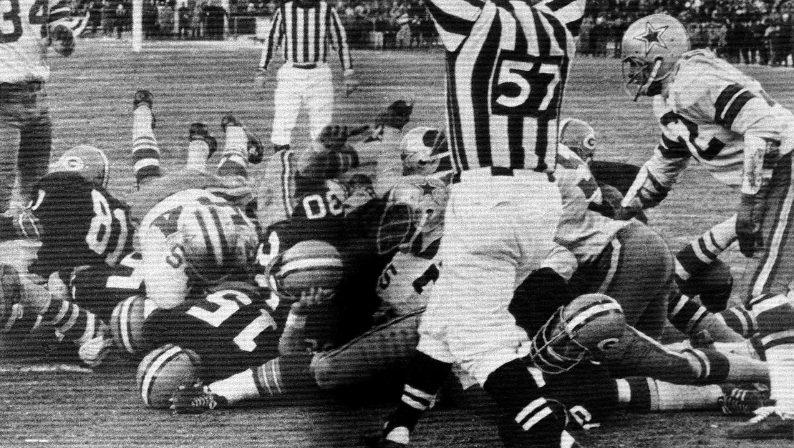 635560914976874916-Cowboys-Packers-Football-NY157.jpg?width=2697&height ...