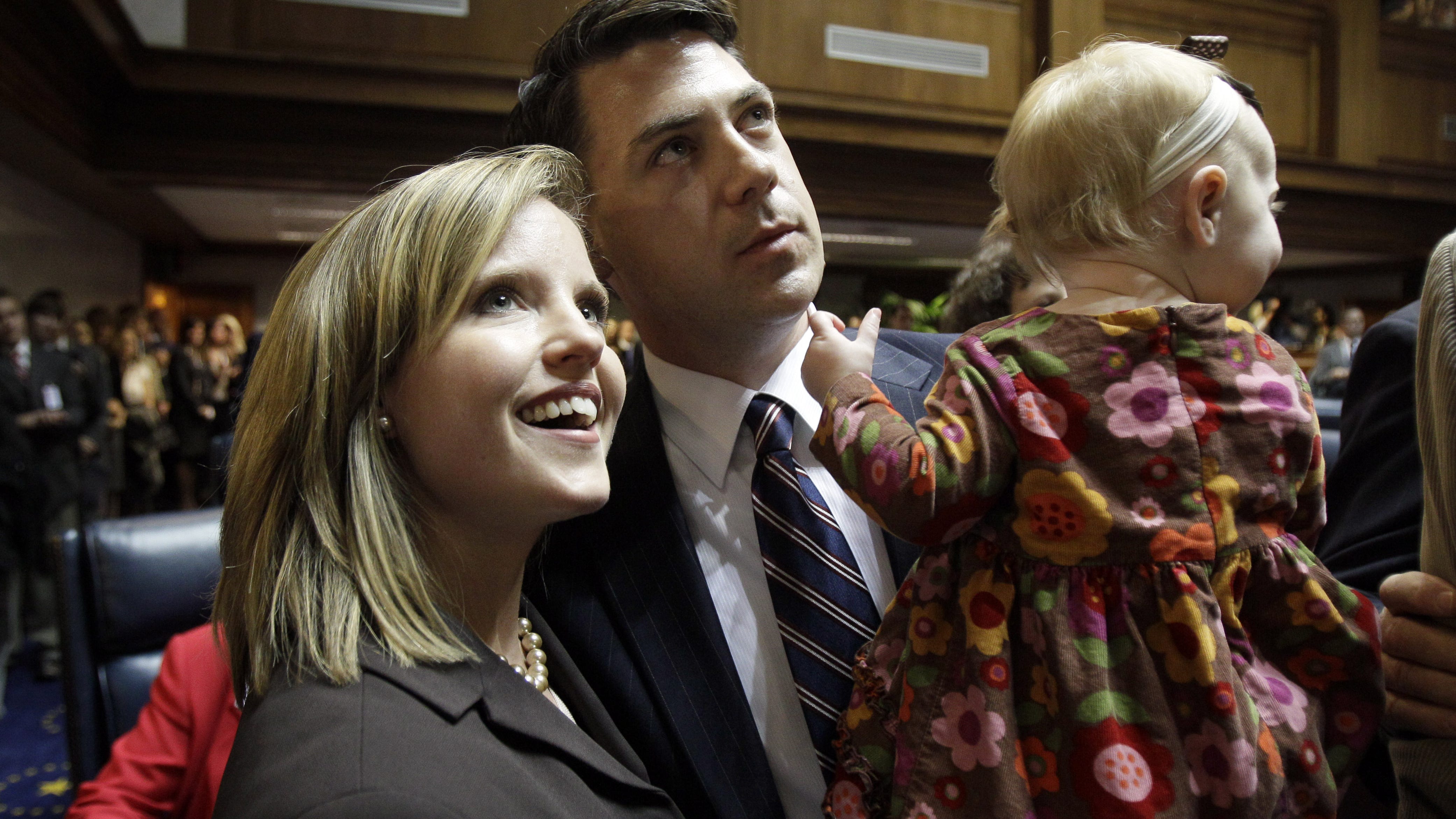 Amanda Banks fills husband’s Senate seat while he’s in Afghanistan
