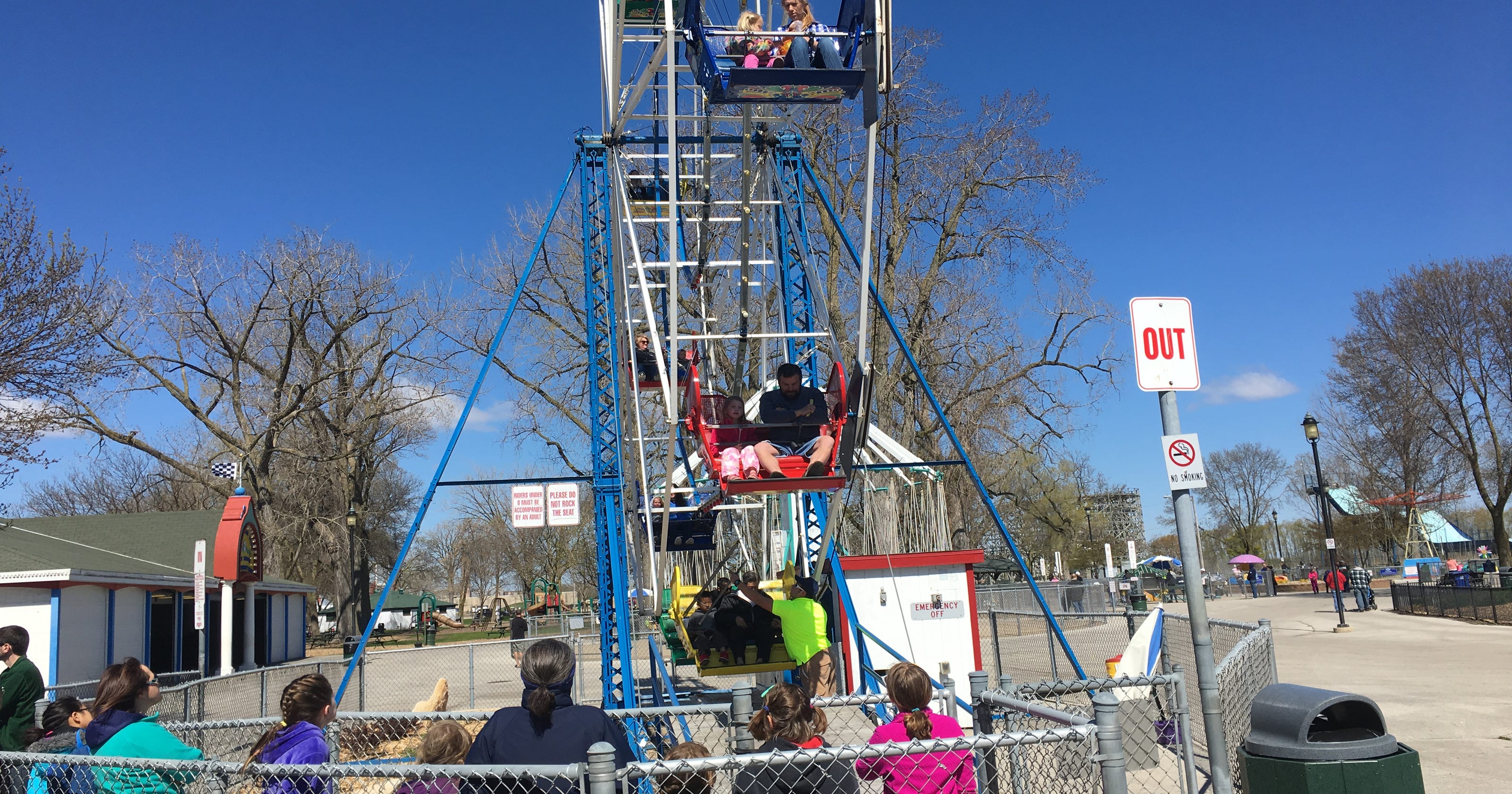 Bay Beach Amusement Park opens for 2017 season