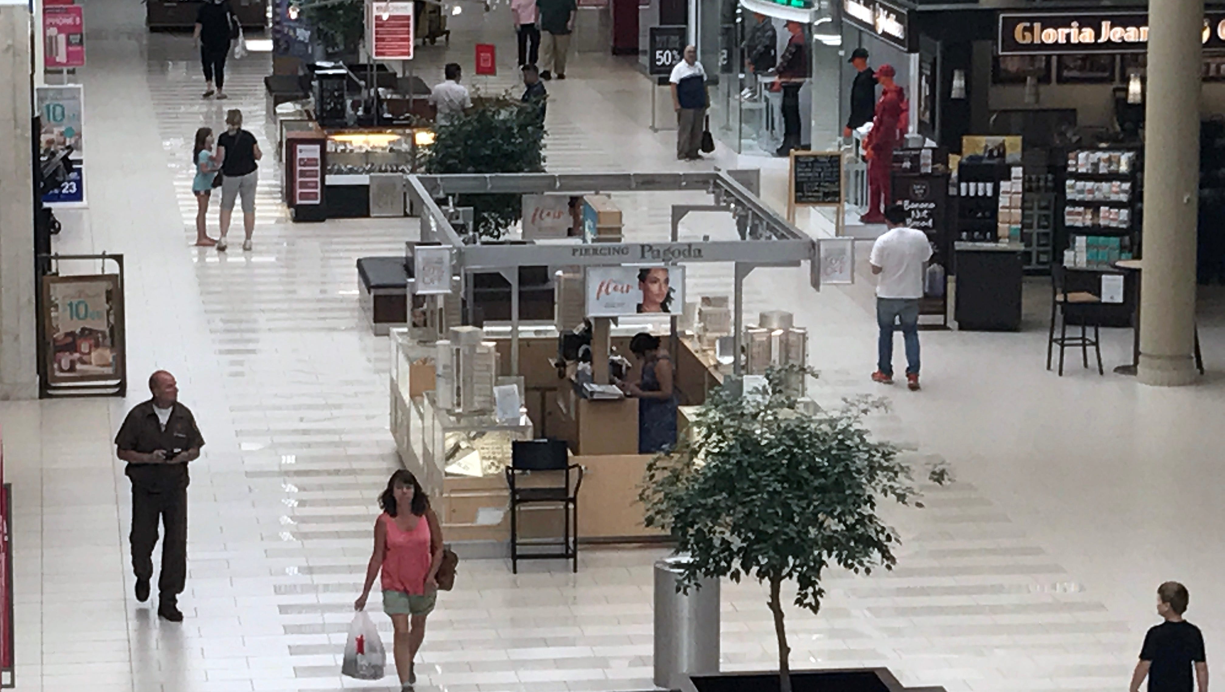 Poughkeepsie Galleria turns 30; new activities, tenants draw customers