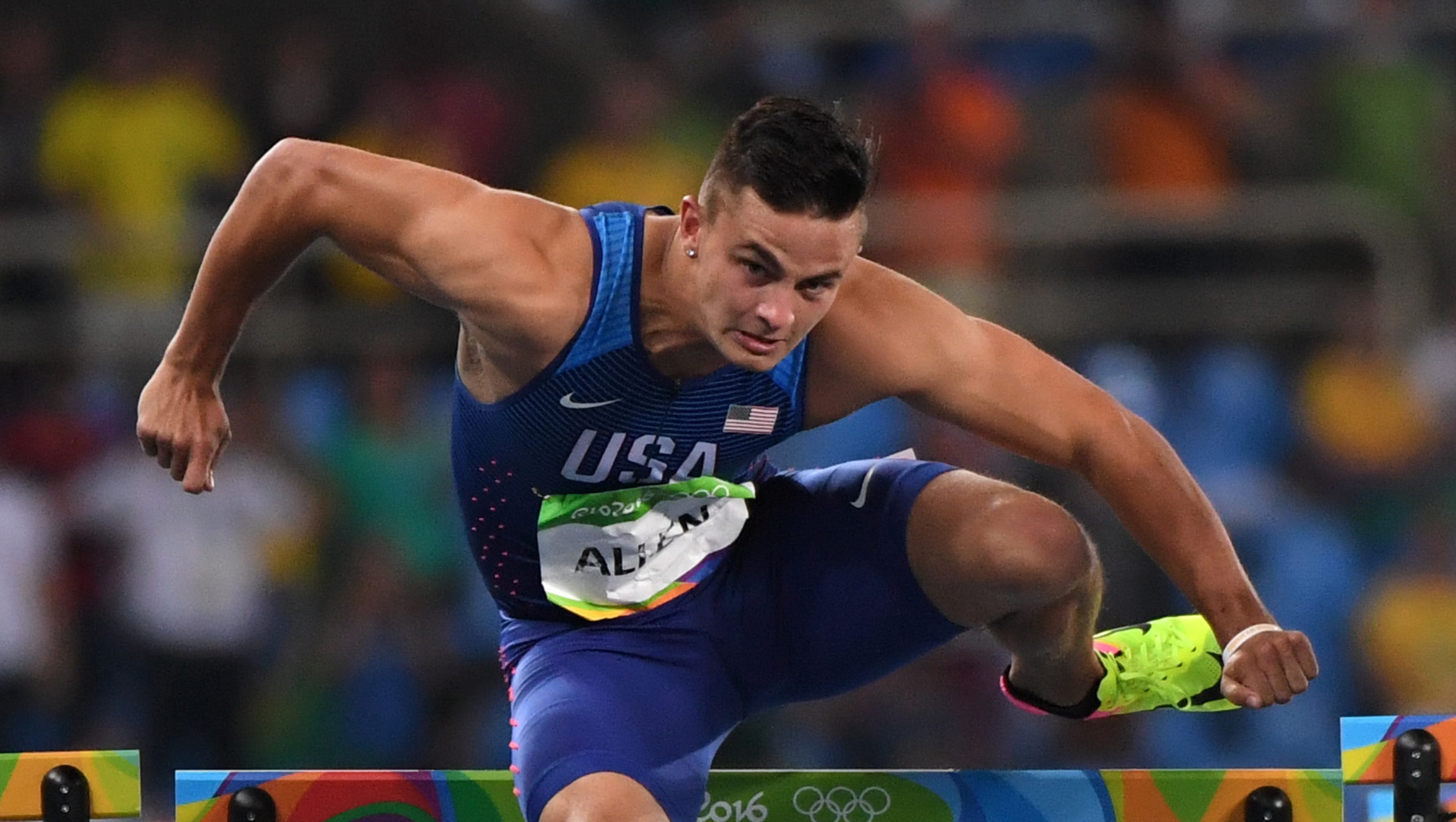 Oregon wide receiver Devon Allen to pursue track career
