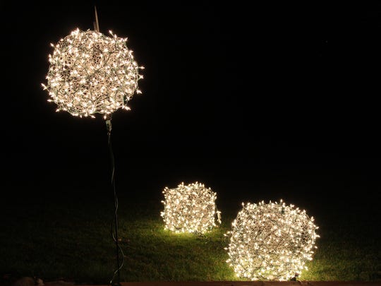 Deck the halls with these 11 Christmas DIY projects