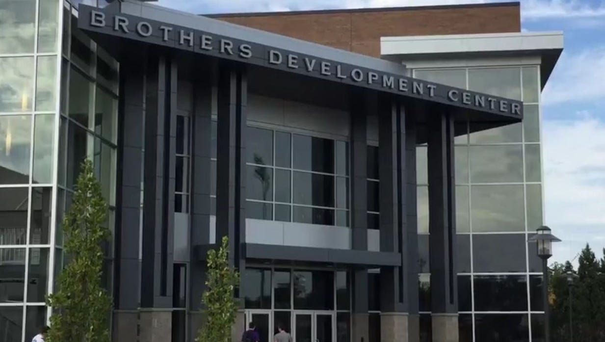 CBHS opens new athletic building