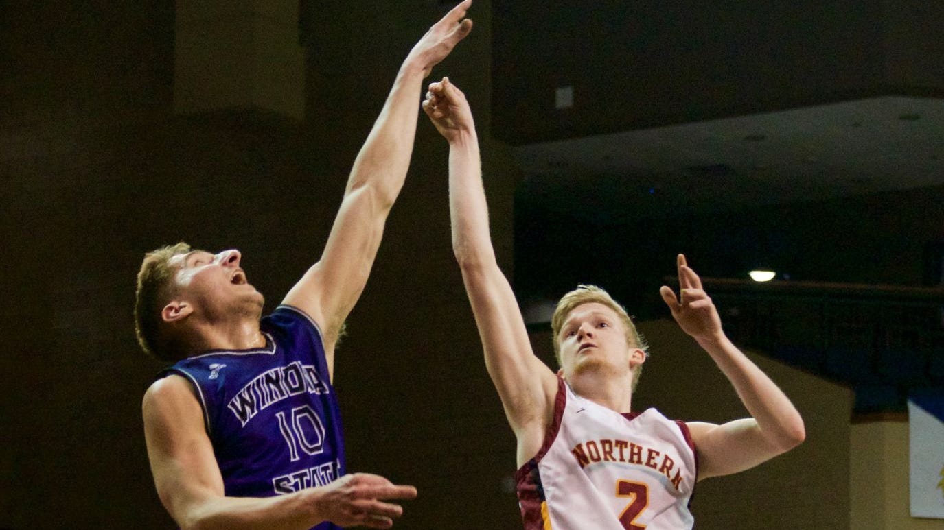 Northern State men's basketball advances on Mason Stark's legendary floater