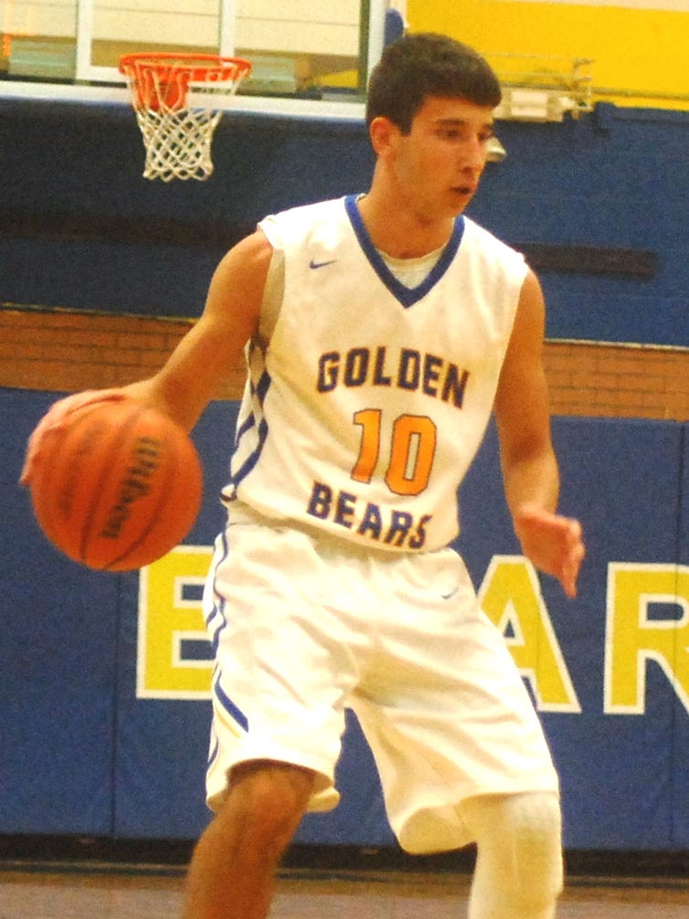 Lyndhurst boys basketball seeking to grow as team