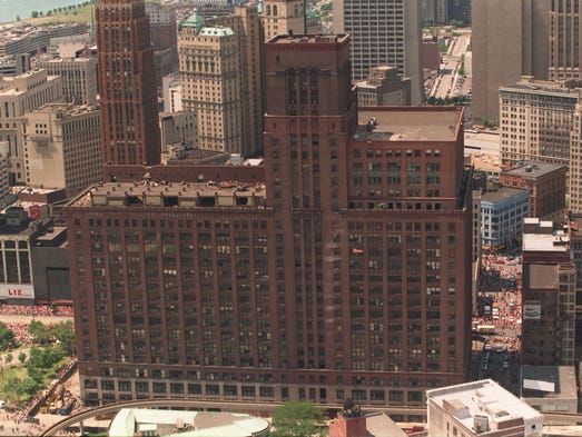 134 years ago, Hudson's opened in Detroit