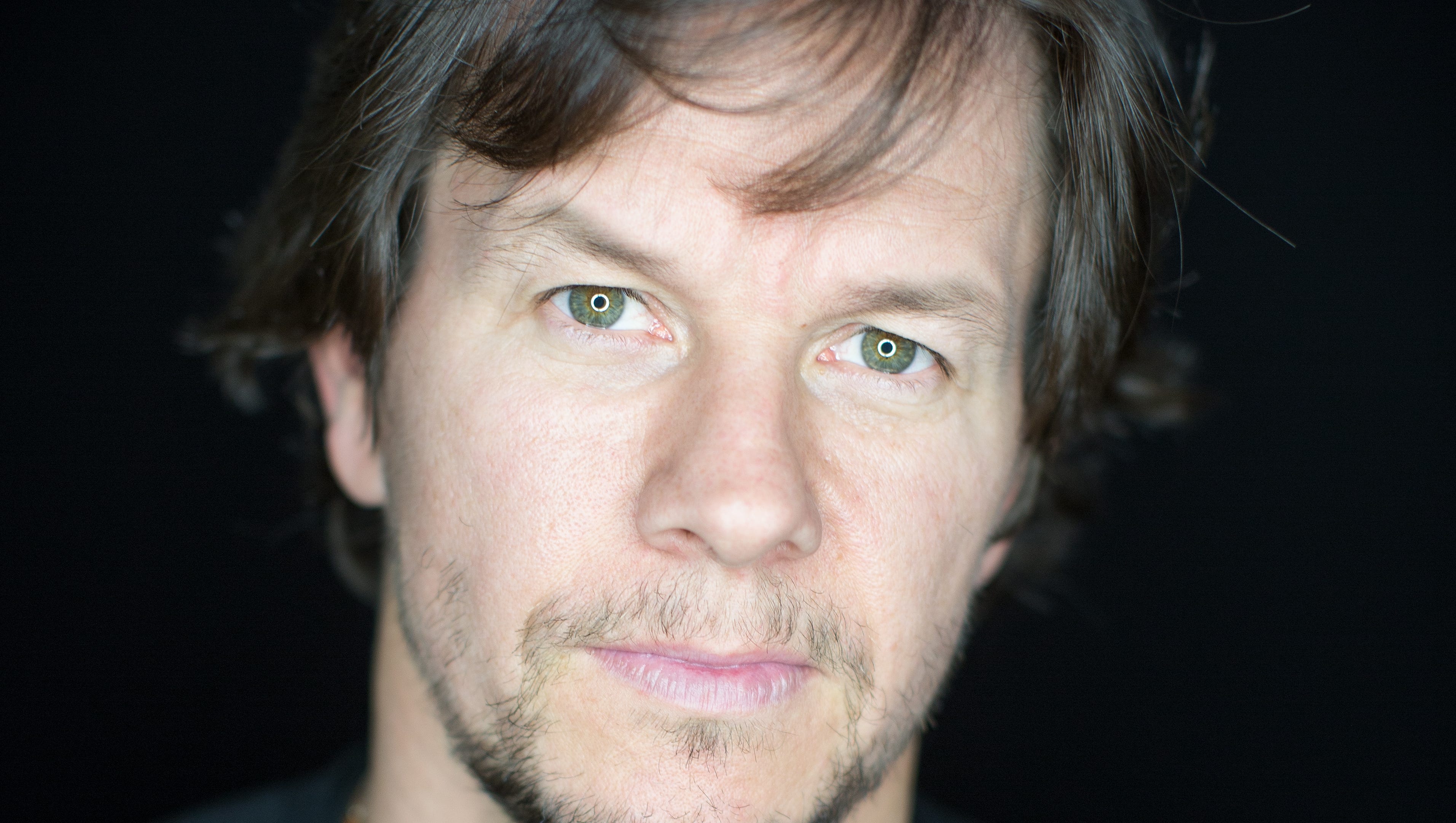 635573523282737909-XXX-WAHLBERG-GAMBLER-jy-0873-.JPG?width=3200&height ...