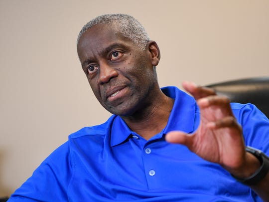 Anderson settles 3 police lawsuits for $130,000