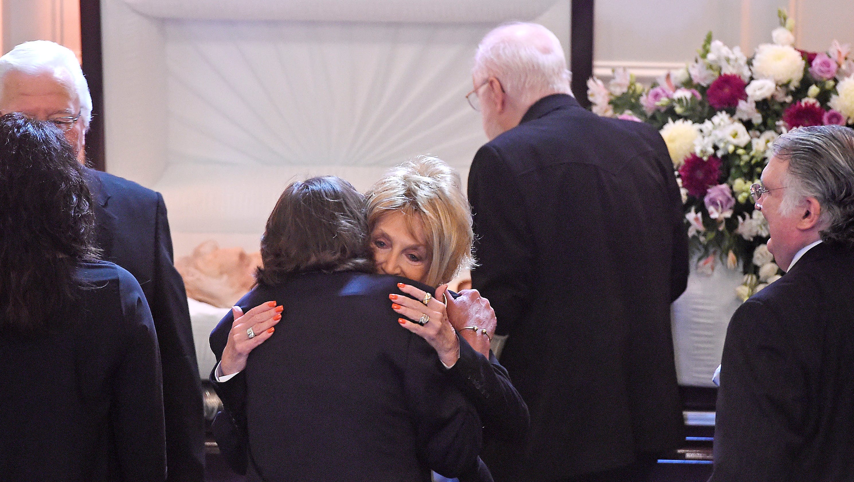 Family and friends say goodby to Jean Shepard