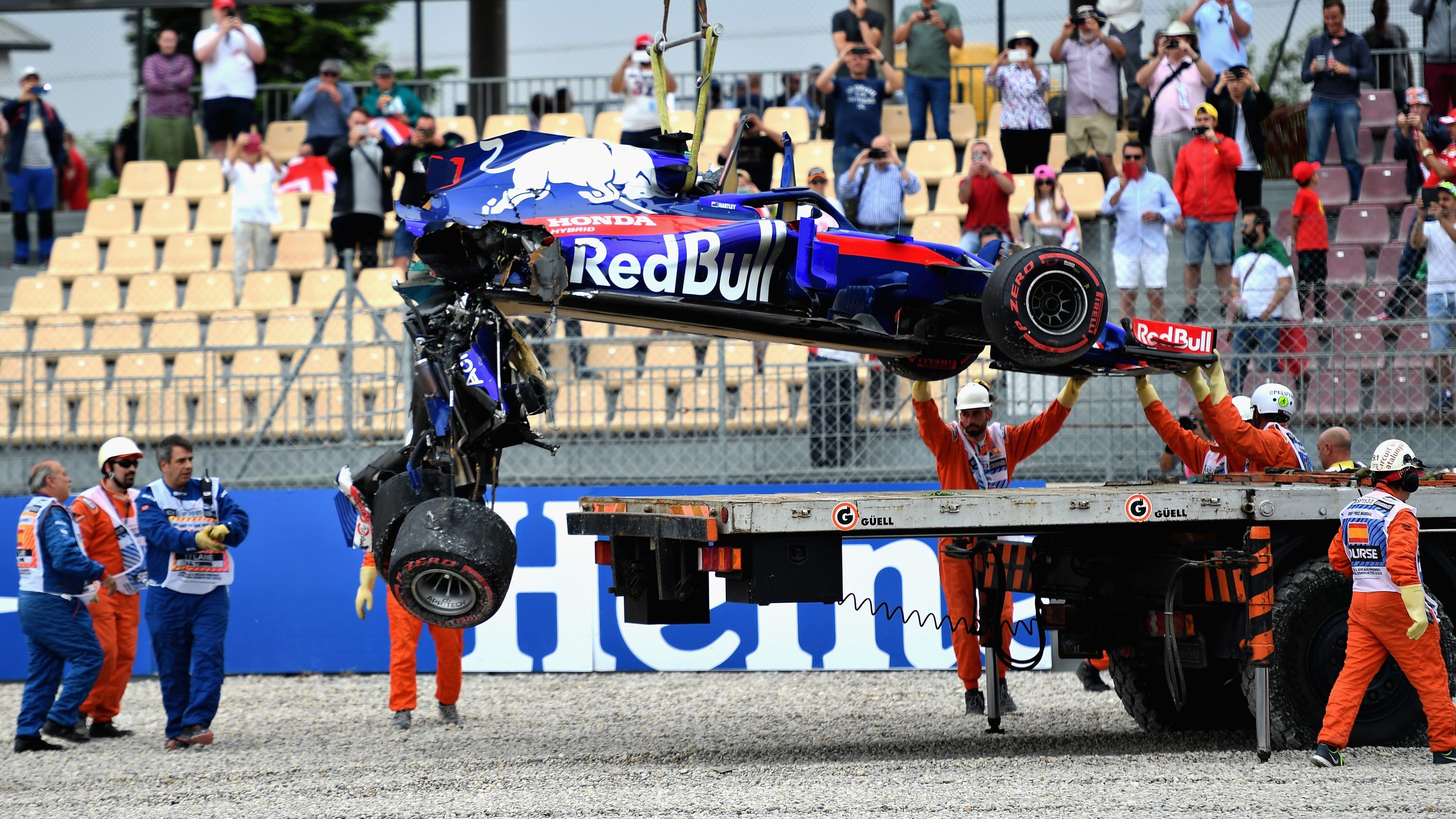 F1 driver talks details of crash that destroyed car