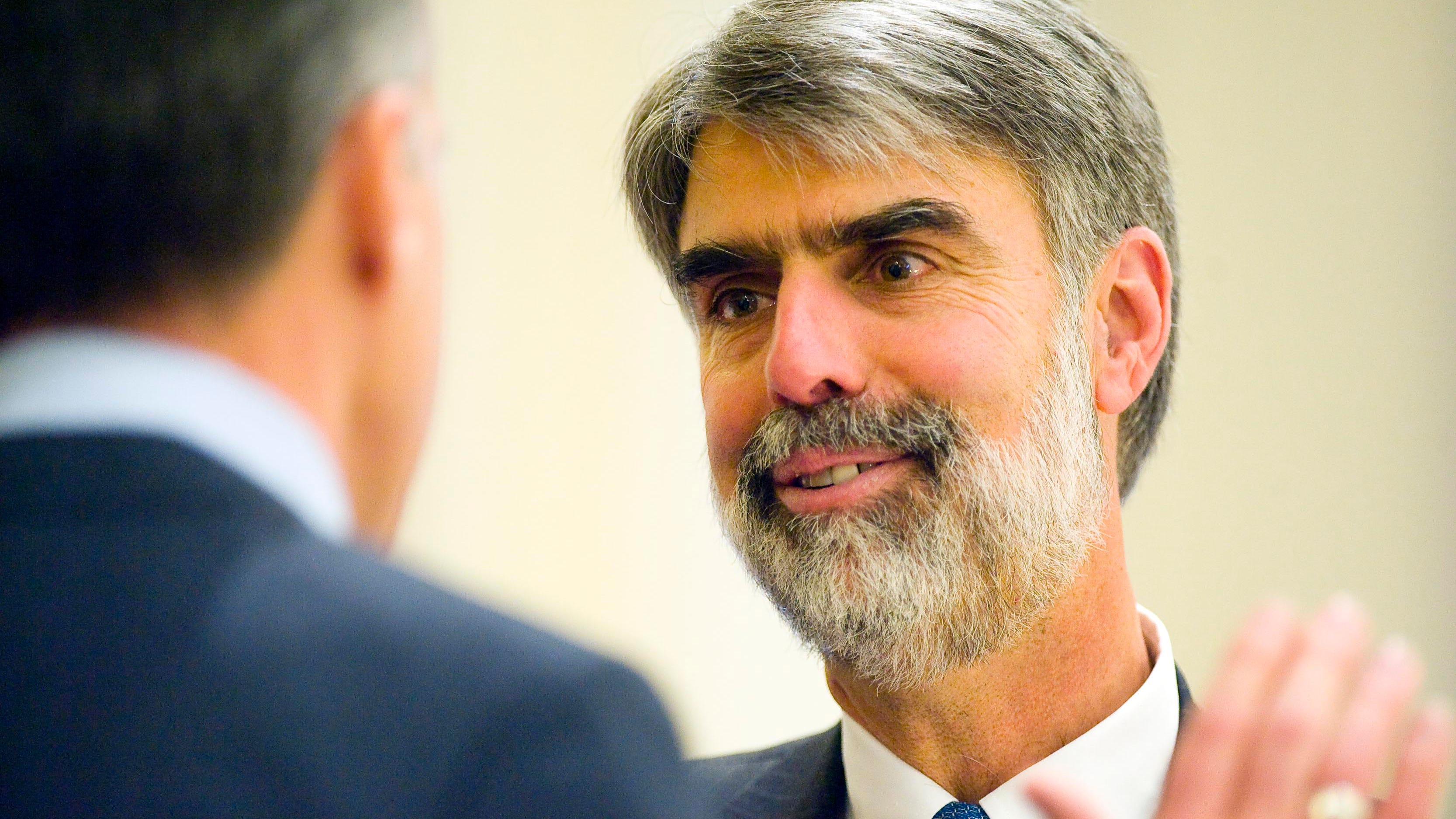 Spaulding to leave administration for state colleges