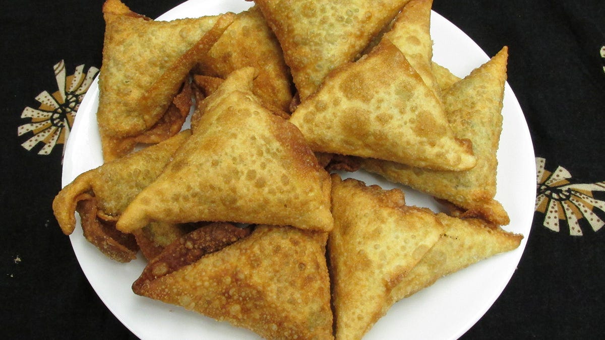 Recipe | Amina's Sambusas