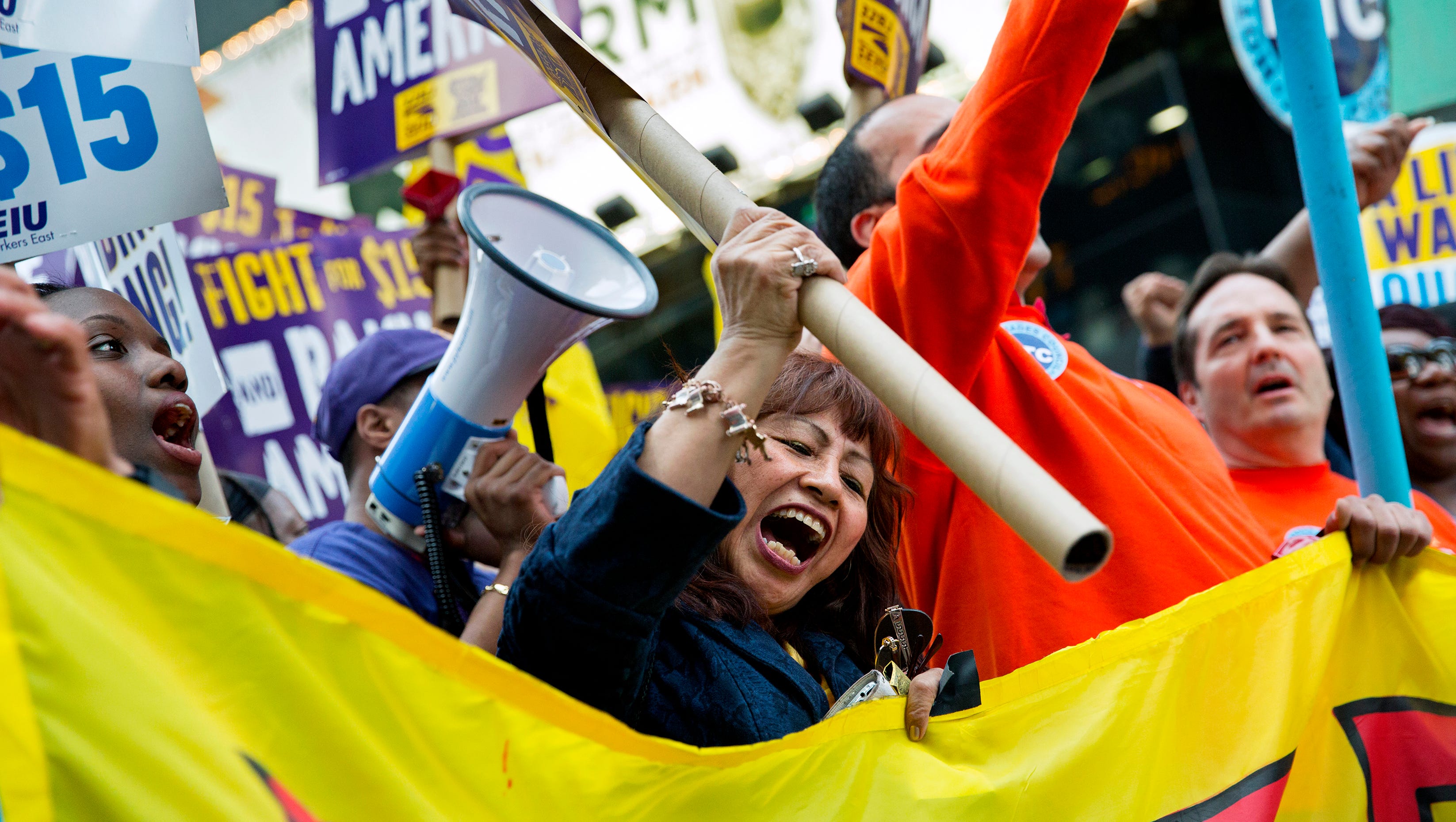 Fast-food strikes widen into social-justice movement