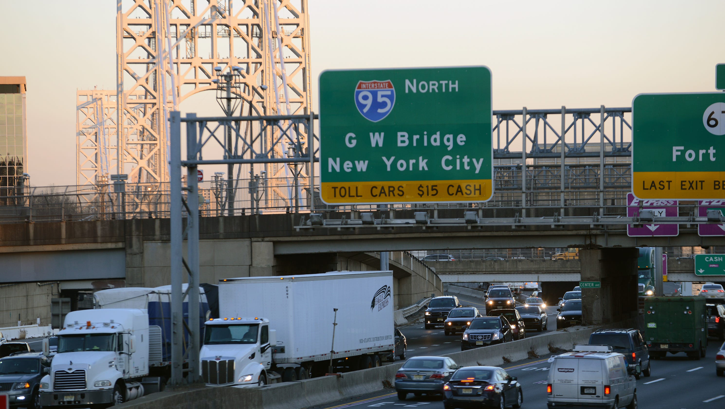 For truckers, GWB approach is a top bottleneck in U.S.