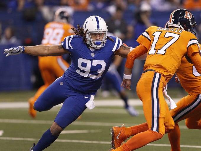 A look at the Colts color rush uniforms in all blue