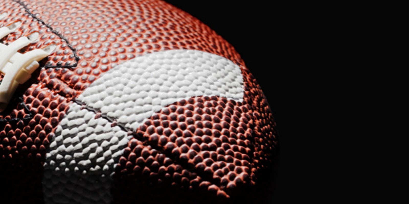 Loudenburg powers Howard over Canistota 52-12