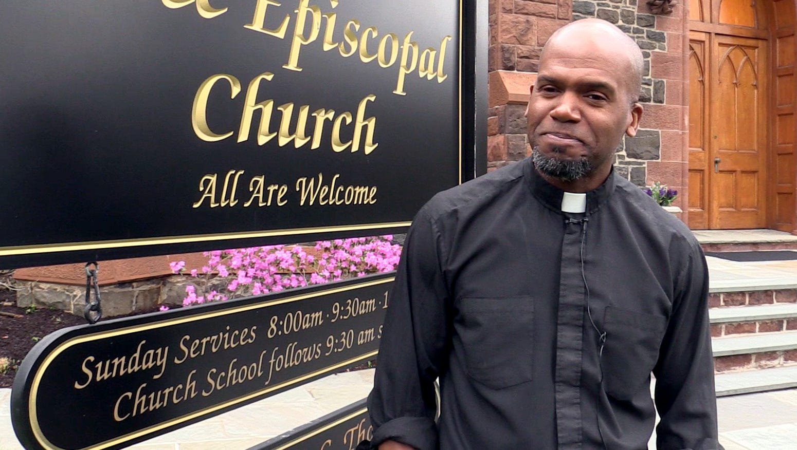 Interesting neighbors: What makes them tick: Series