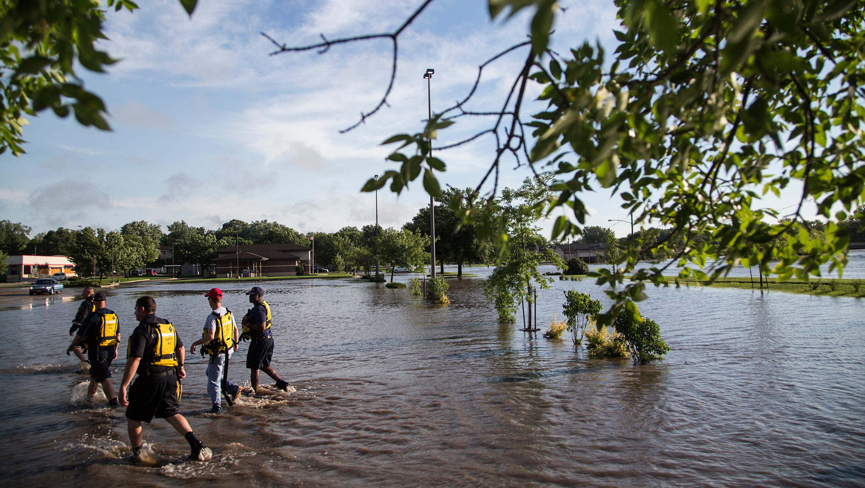 Des Moines slammed by historic flooding that leaves one person dead
