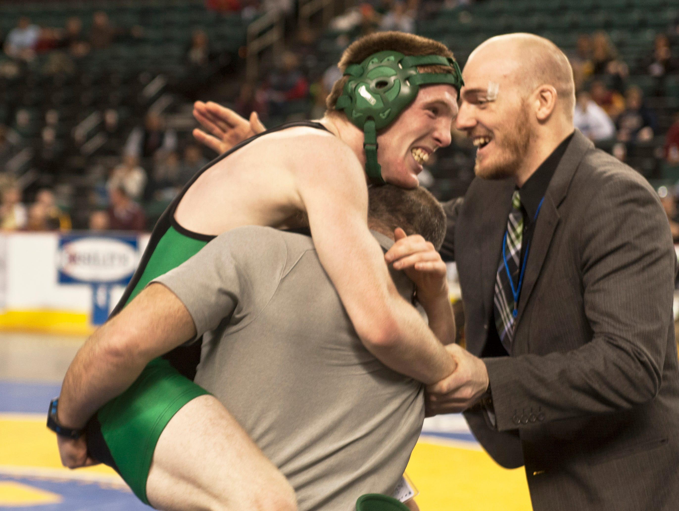 Wrestling Top 10: Brick Memorial finishes 2015 at top | USA TODAY High ...