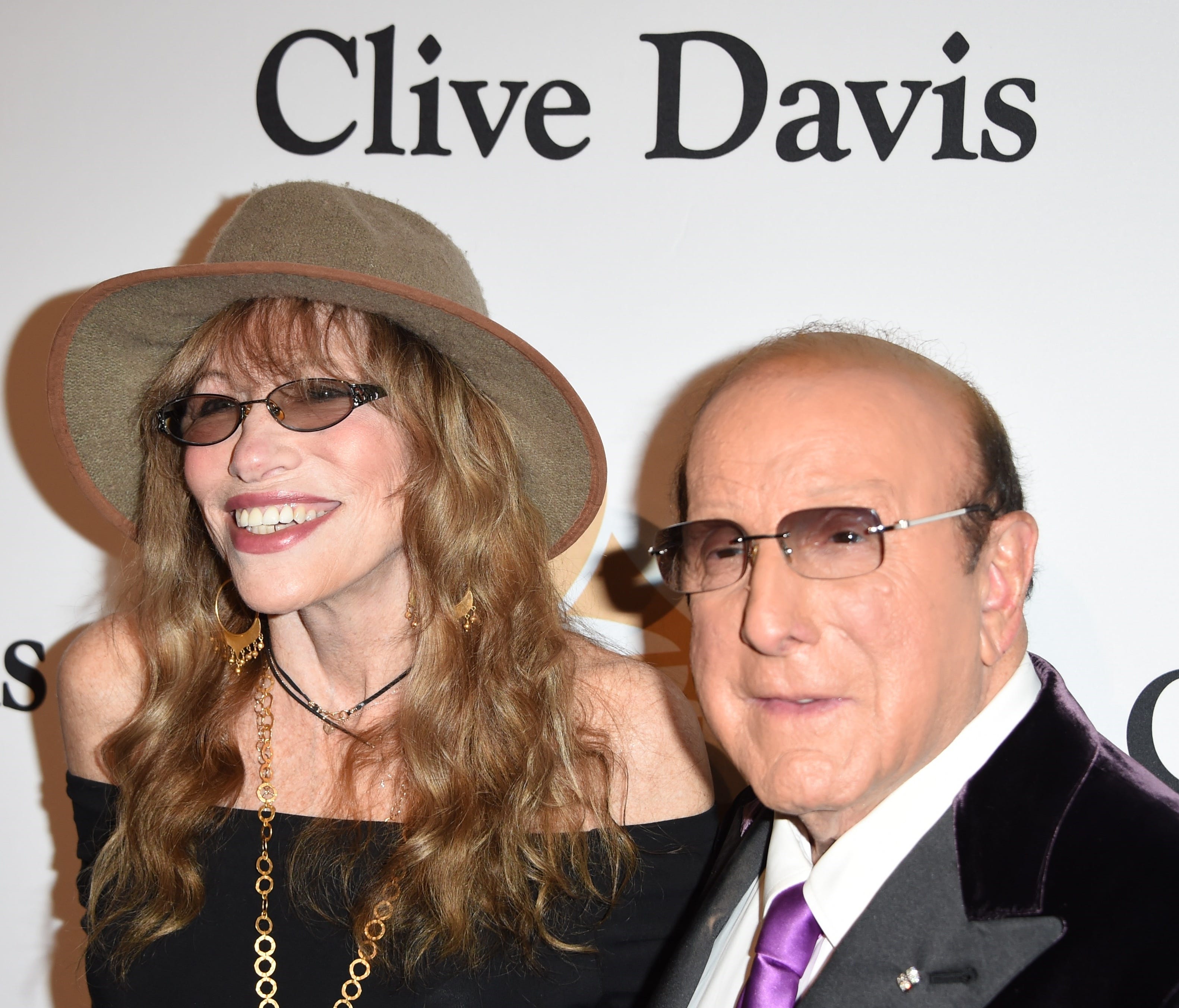 Celebs spend Valentine's Day at Clive Davis' party | krem.com