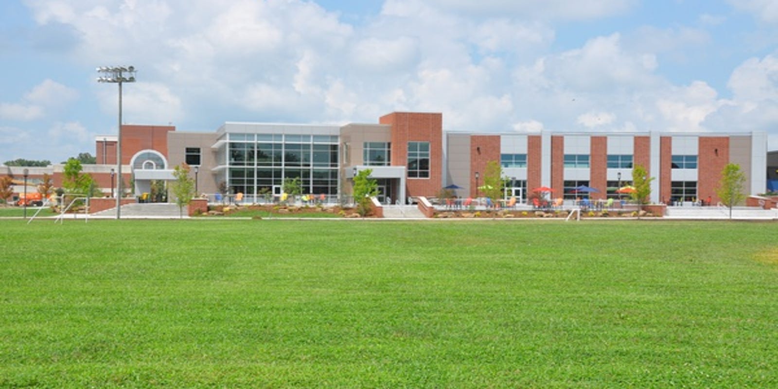 Vincennes University opens new $4M student center complex